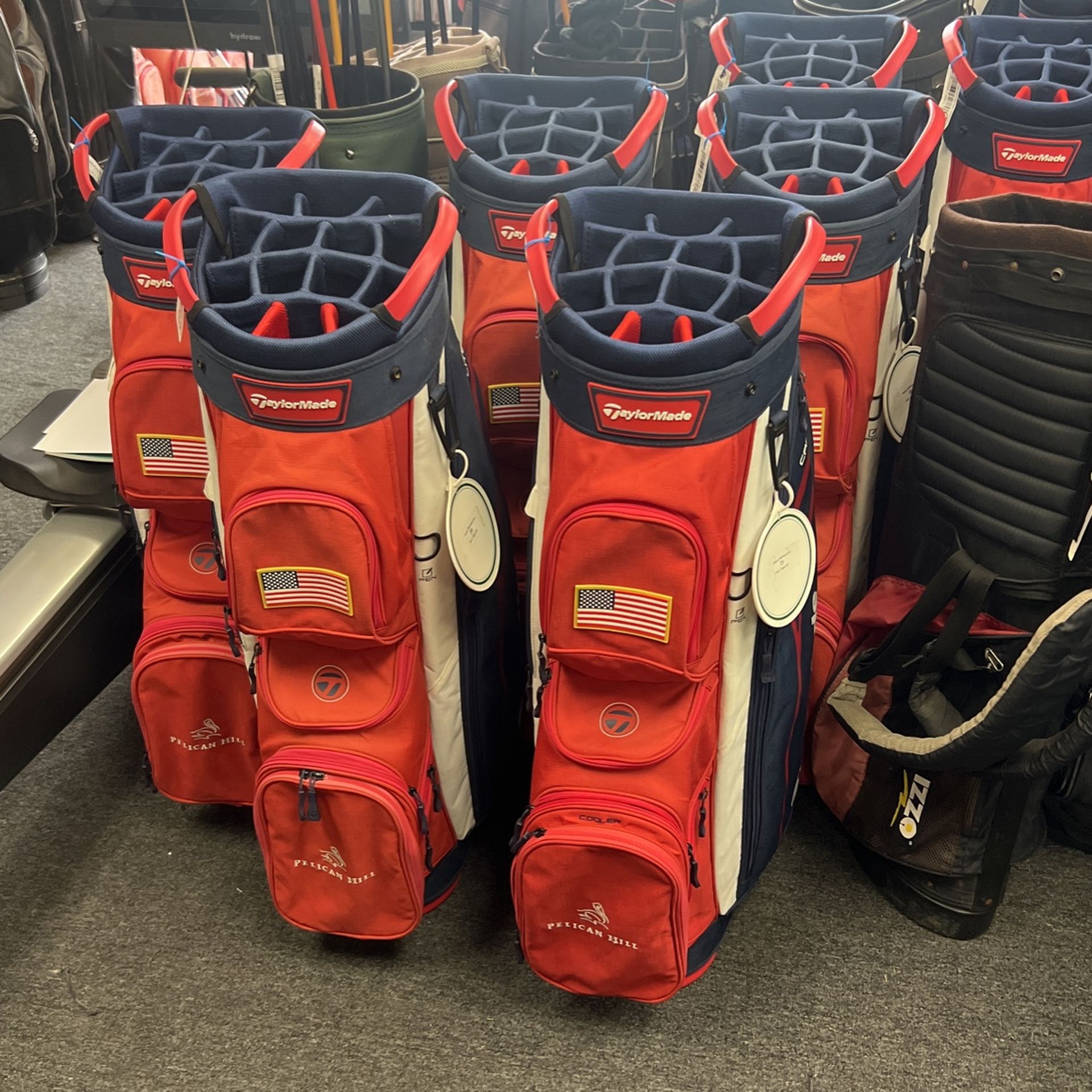 Taylormade USA Flag Exclusive Pelican Hill Golf Cart Bags for Sale in ...