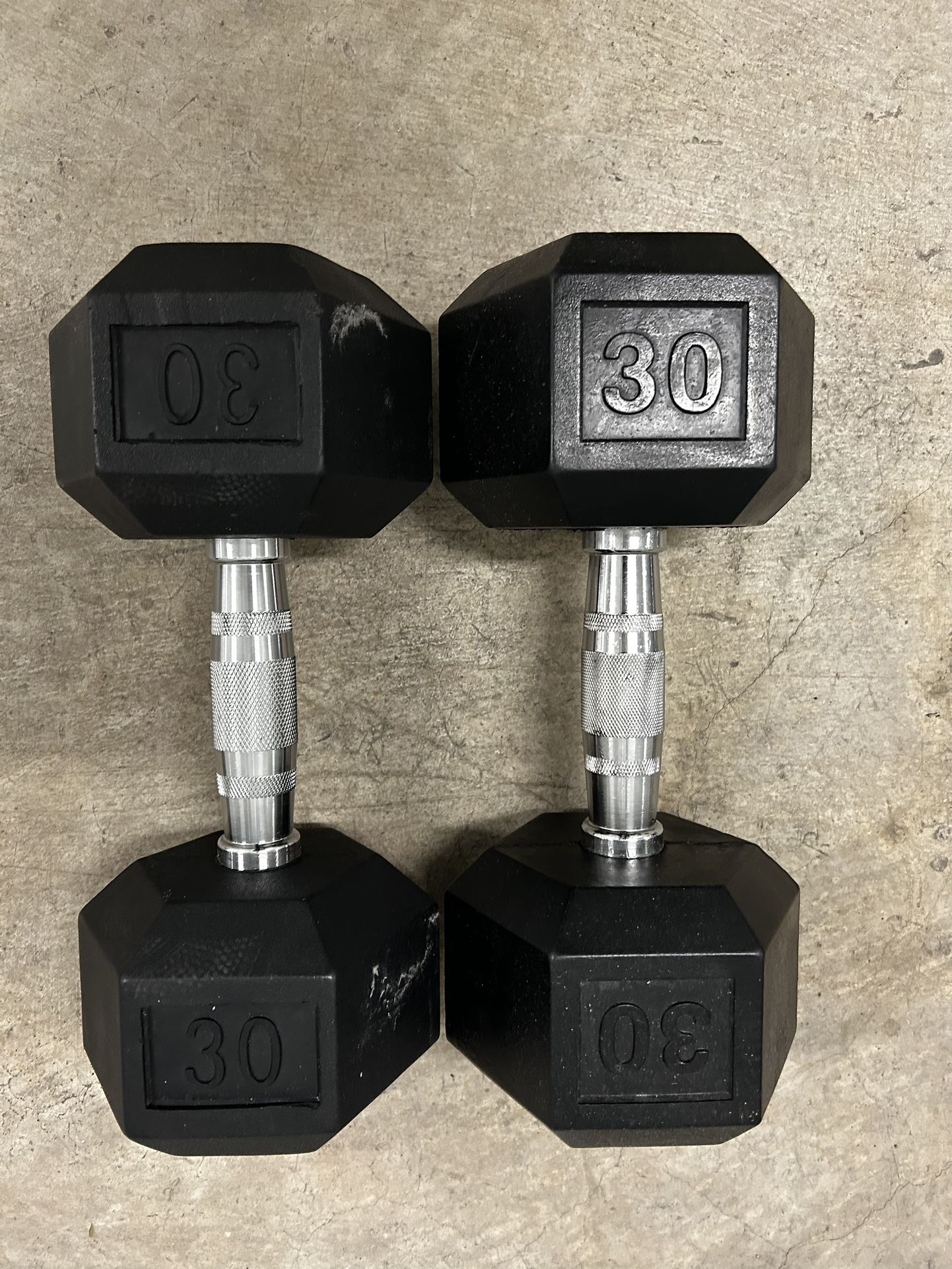 30 lbs Dumbbell Weights for Sale in Rancho Cucamonga, CA - OfferUp