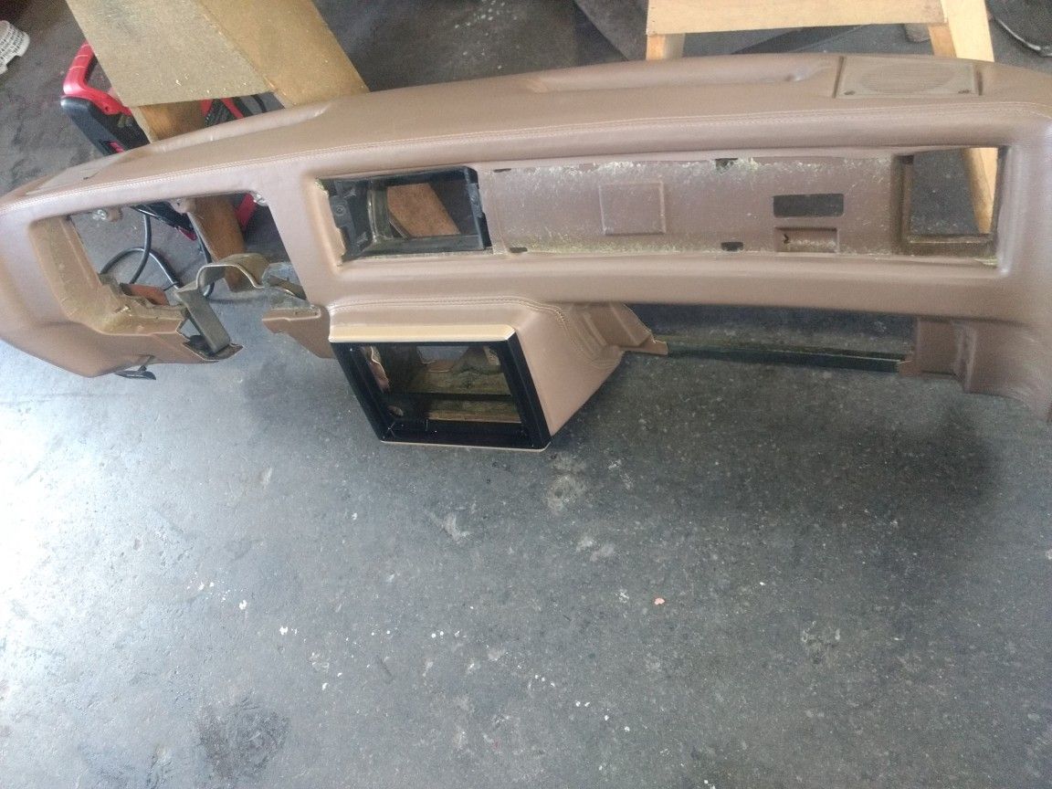 87-88 Monte Carlo SS LS El Camino GMC Caballero dash reupholster for ...