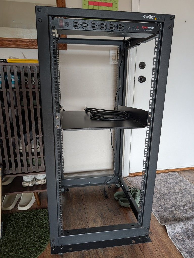 170$. 25u StarTech Server rack cabinet + Power Strip + Shelf for Sale ...