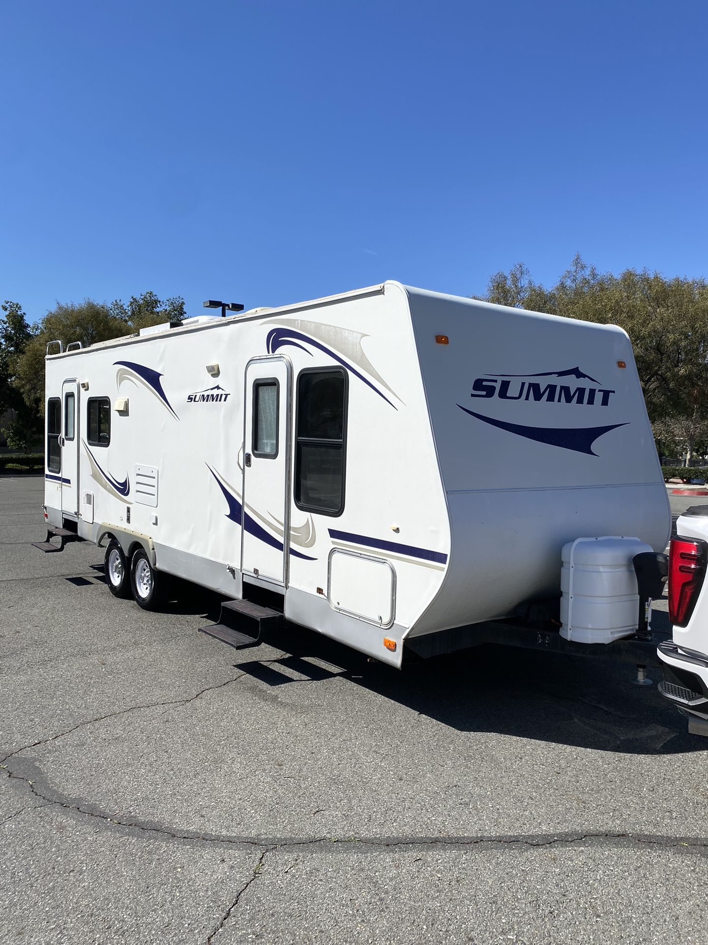 2009 Thor Summit for Sale in El Cajon, CA - OfferUp