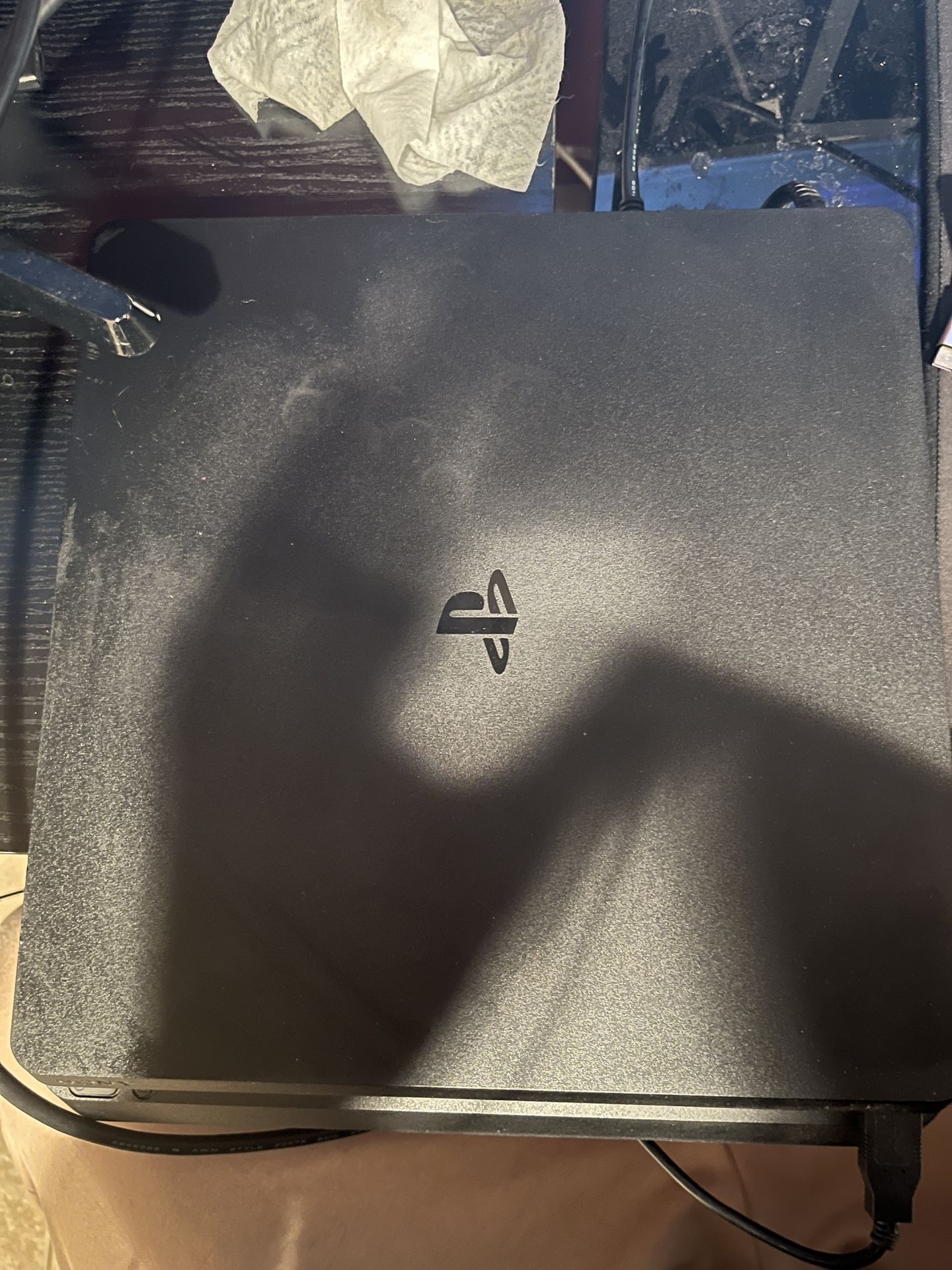 PS4 - Plus Games And Controller for Sale in West Islip, NY - OfferUp