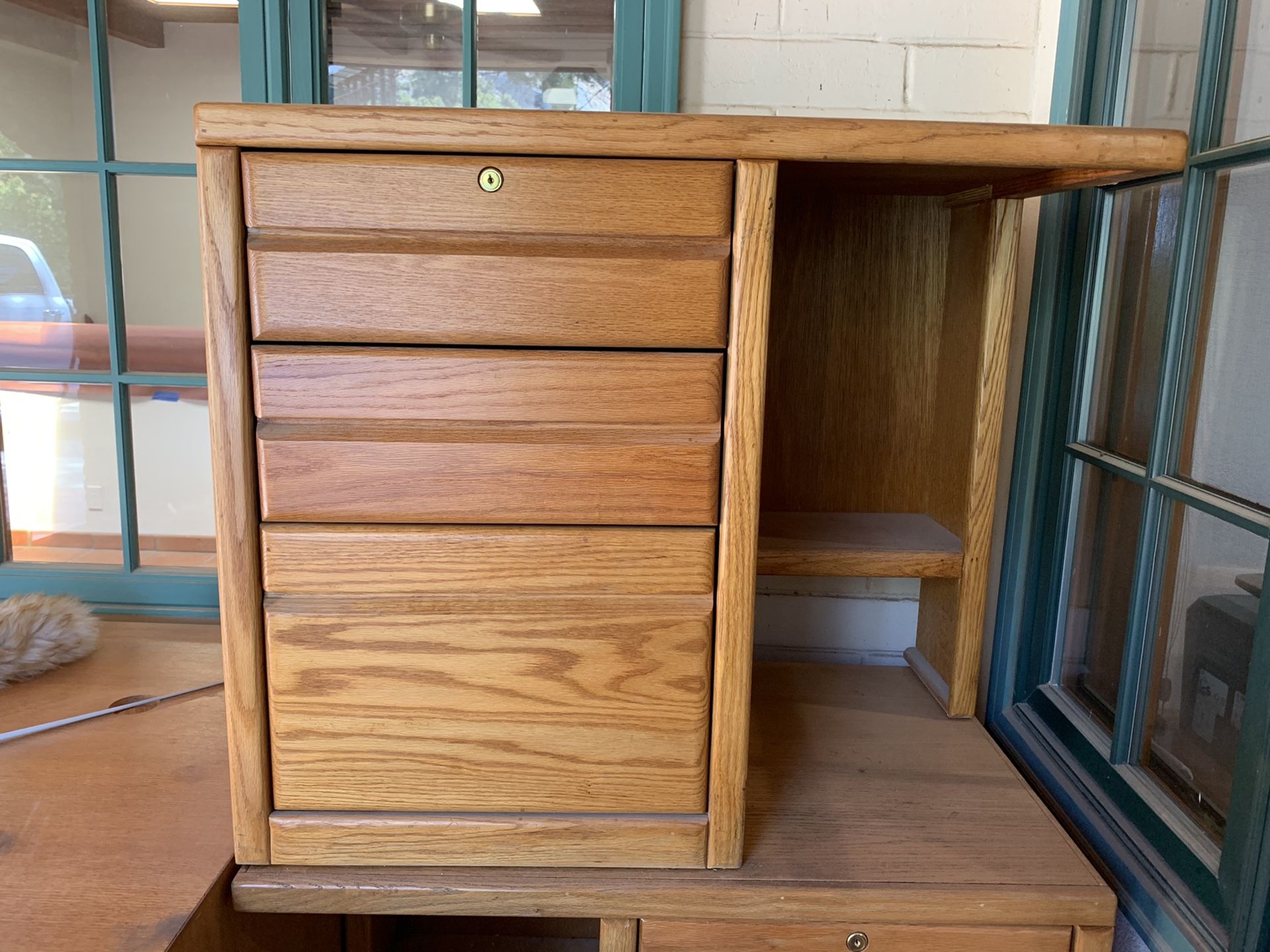 Solid Oak Desks. Assorted desks. for Sale in Vista, CA - OfferUp