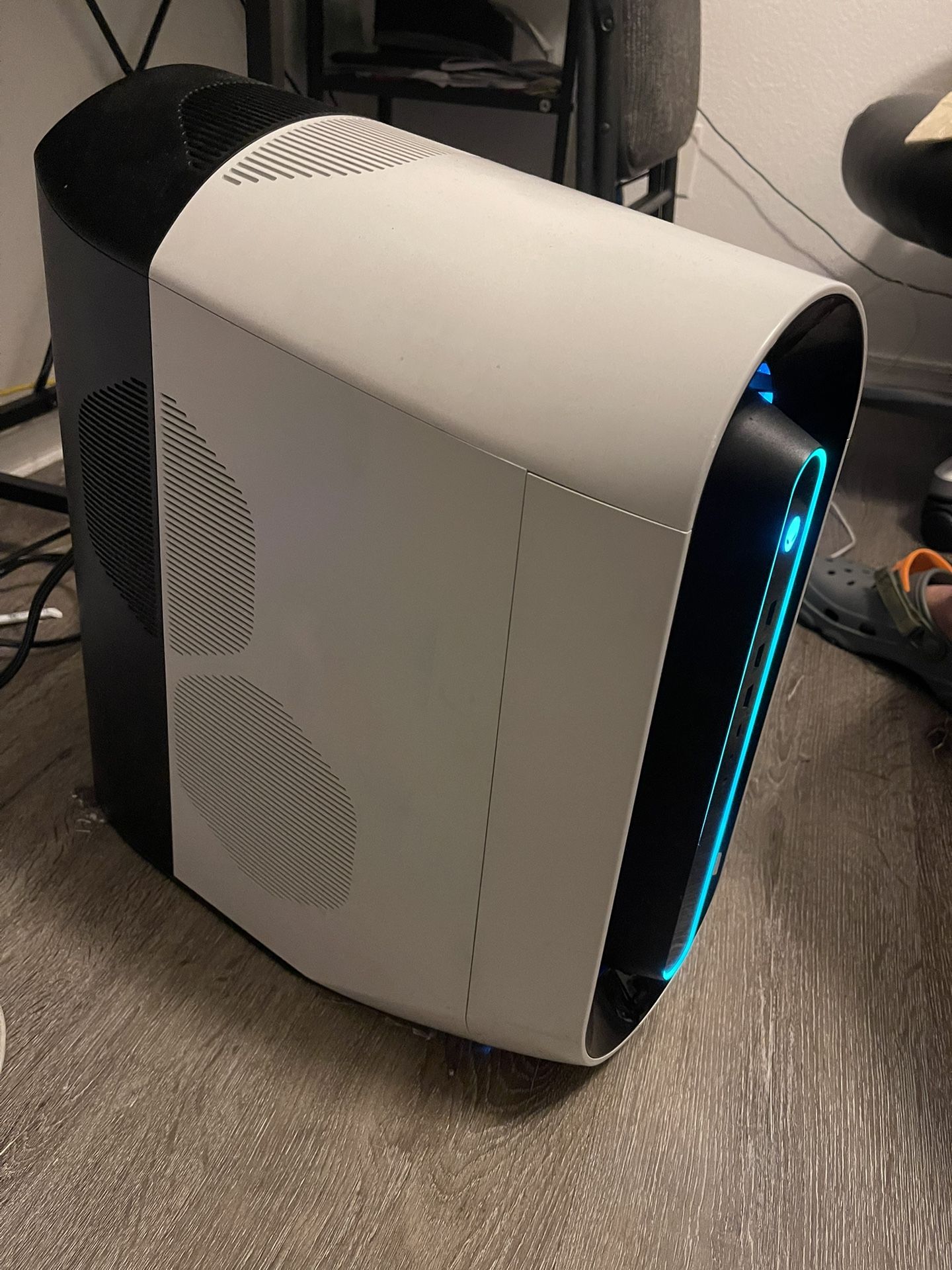 PC Alienware Aurora R11 for Sale in Mesa, AZ - OfferUp