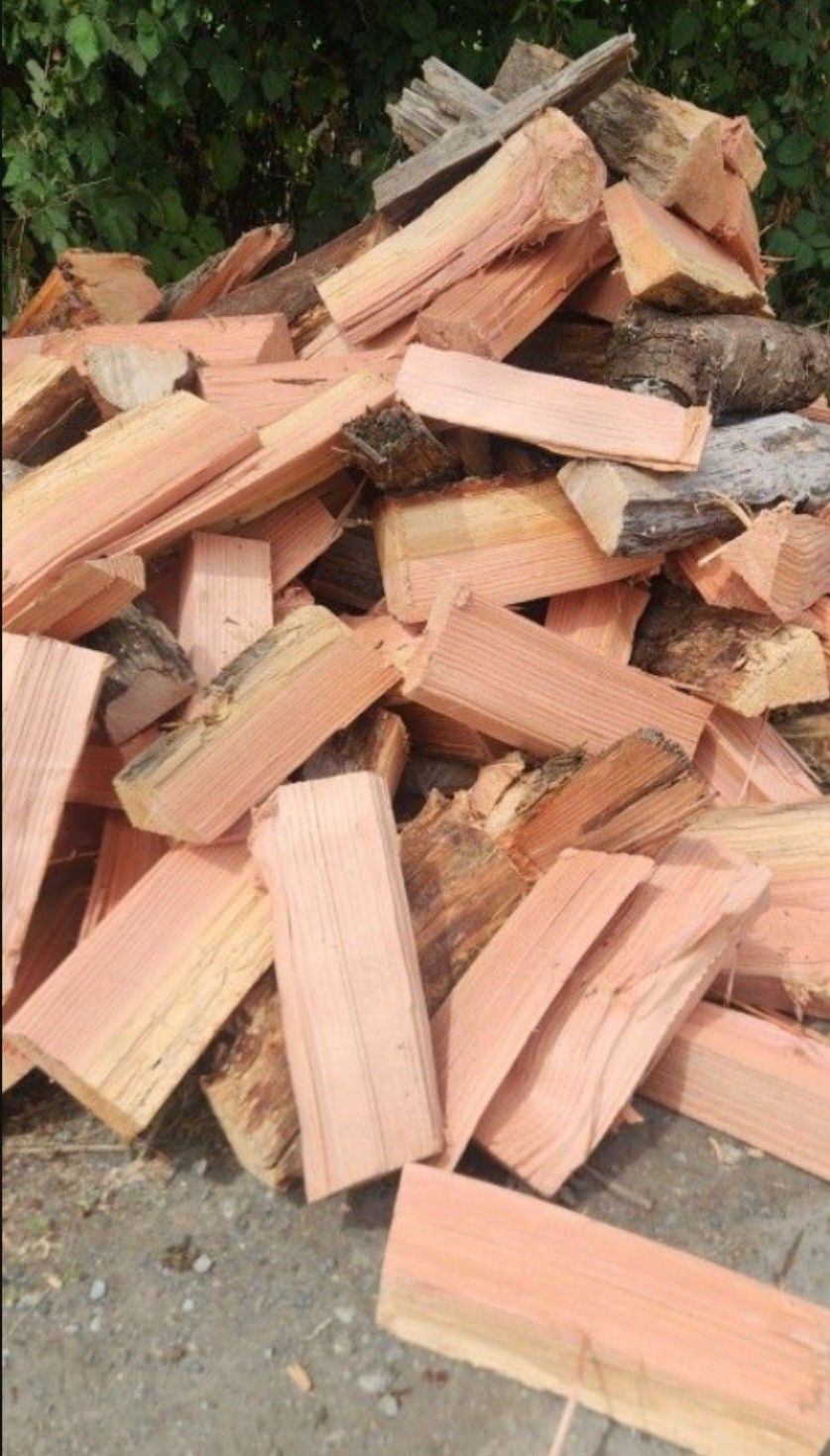 1 Cord Of Firewood Dry Split Delivered for Sale in Snohomish, WA - OfferUp