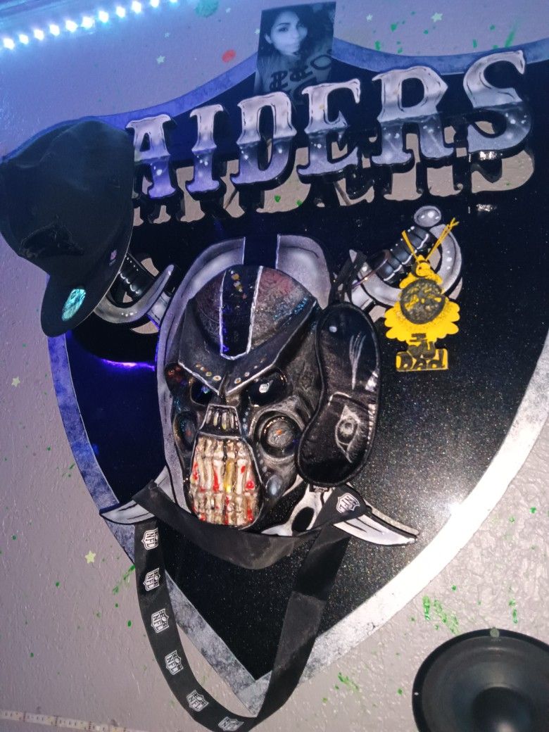 Custom Raider Sign for Sale in Fresno, CA - OfferUp