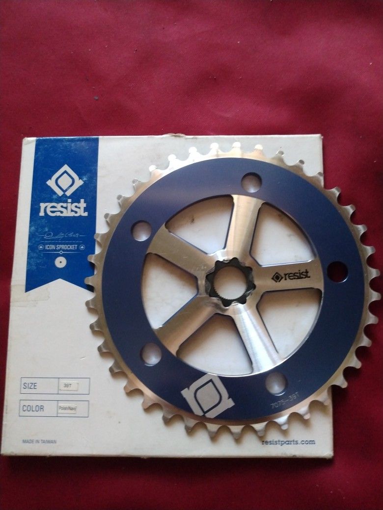 Resist Icon Sprocket for Sale in Los Angeles, CA - OfferUp