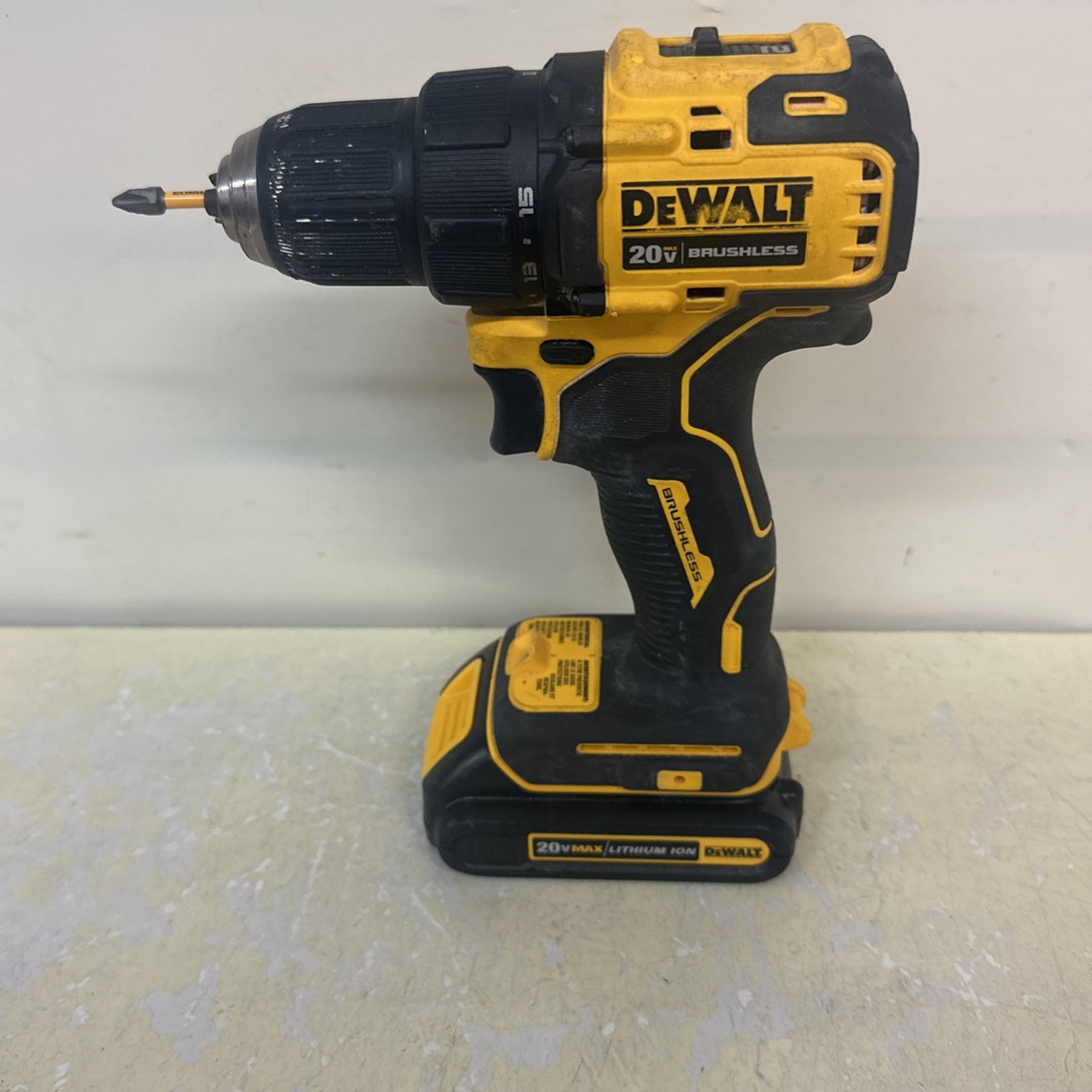 Dewalt DCD708 Atomic 20V Max Brushless Drill W/ Battery for Sale in ...