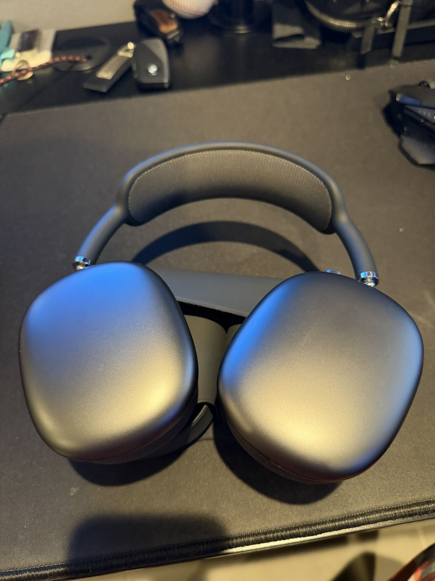 AirPod Pro Max for Sale in Irvine, CA - OfferUp