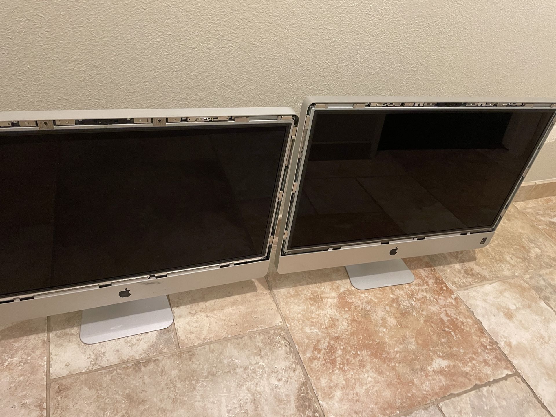 2 x 27 Inch Apple iMac For Parts for Sale in Diamond Bar, CA - OfferUp