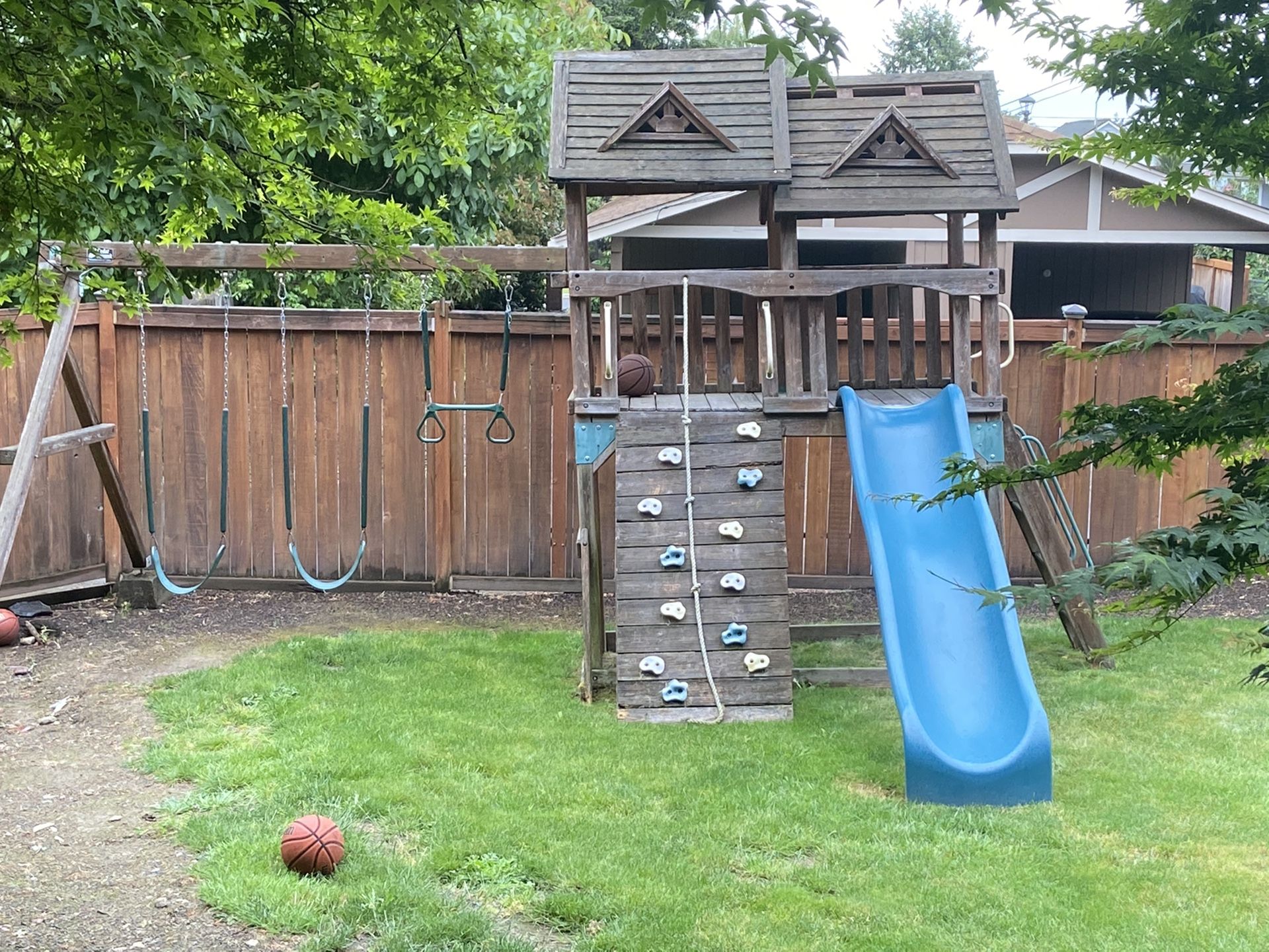 Costco Swing Set Play Set Will Need New Swings monkey Bar For Sale In