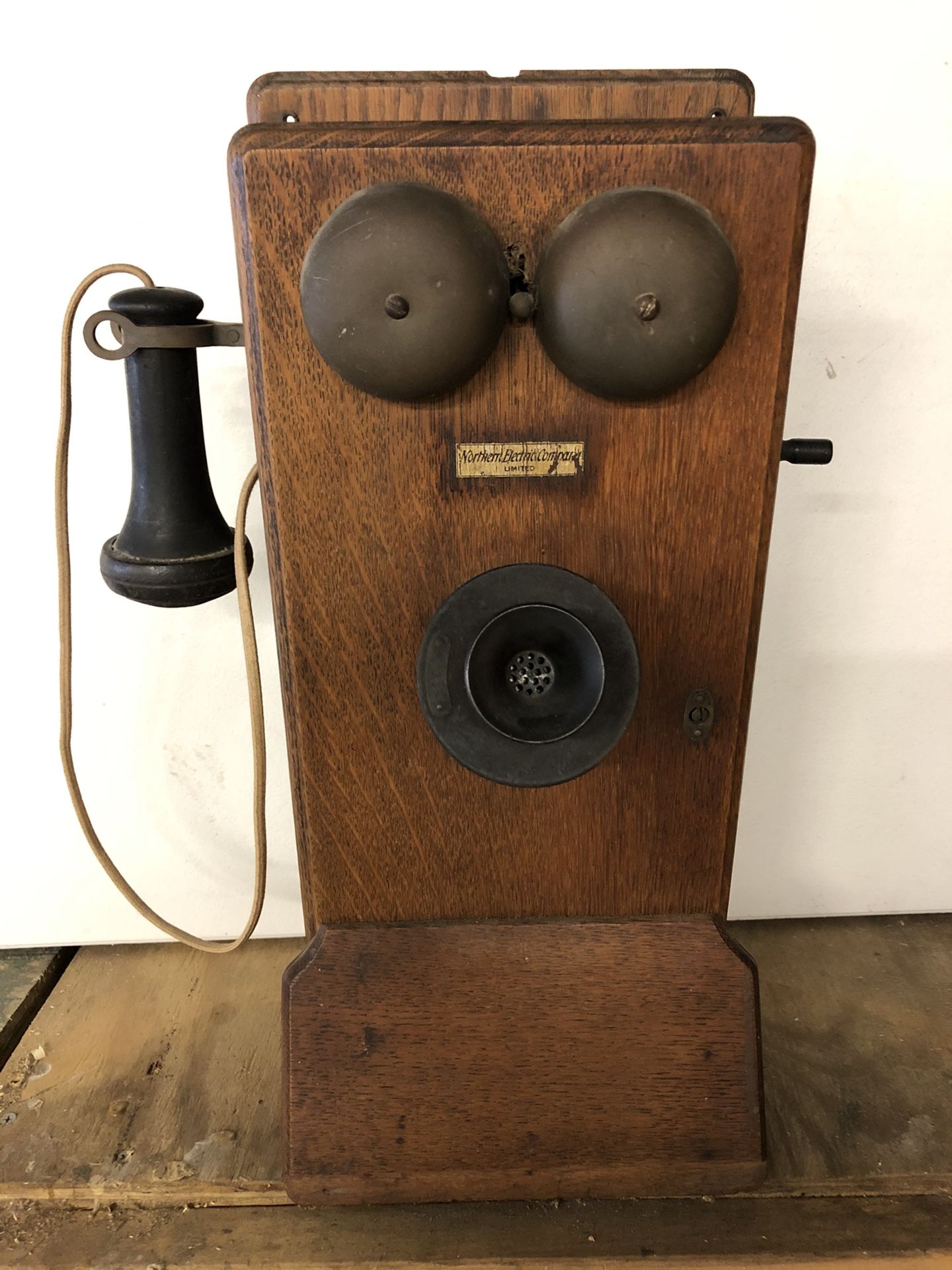 VINTAGE Northern Electric Company “Limited” Wind Up Telephone (Near ...