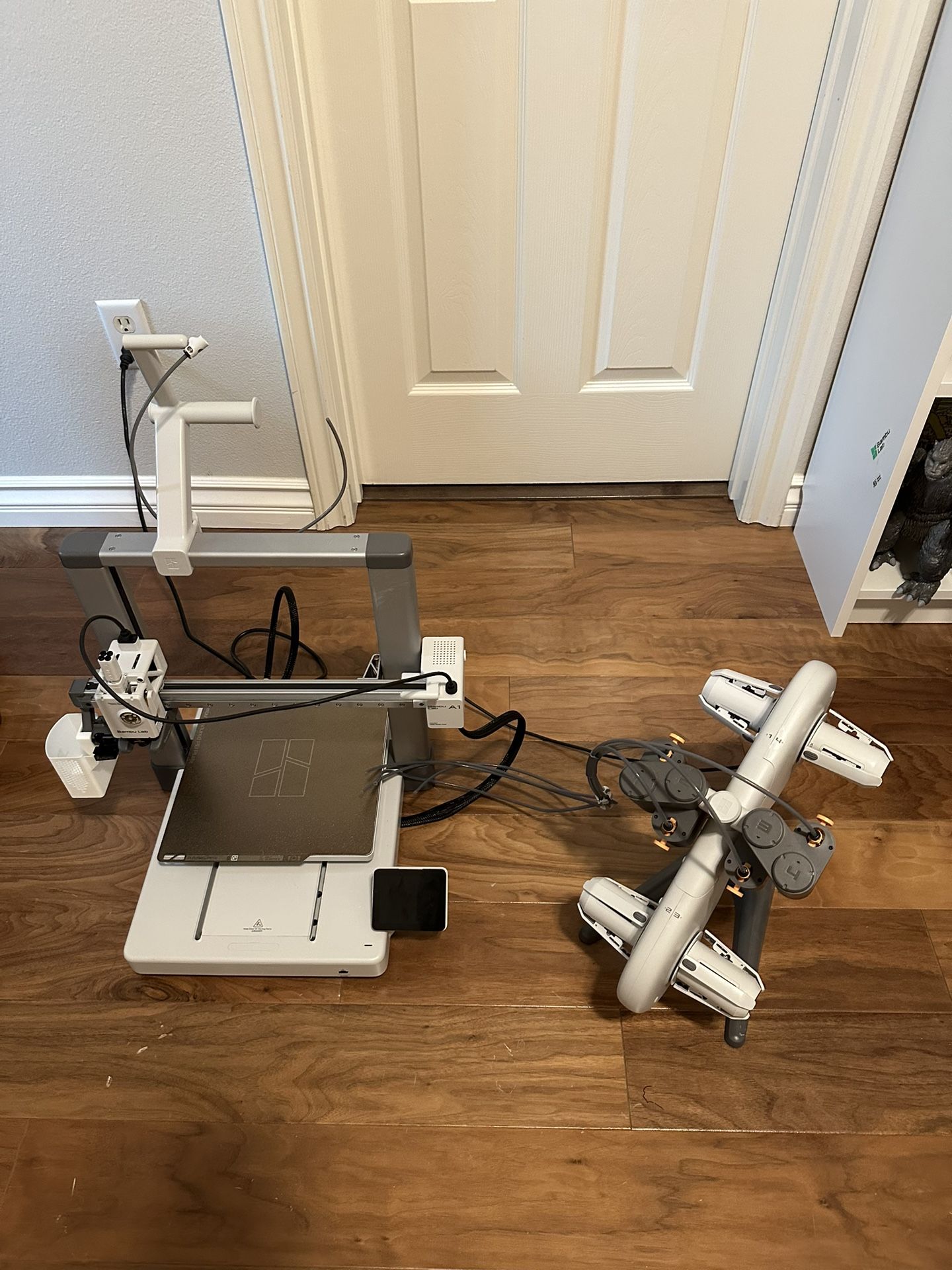 Bambu Labs A1 Combo 344 Hours for Sale in Irvine, CA - OfferUp