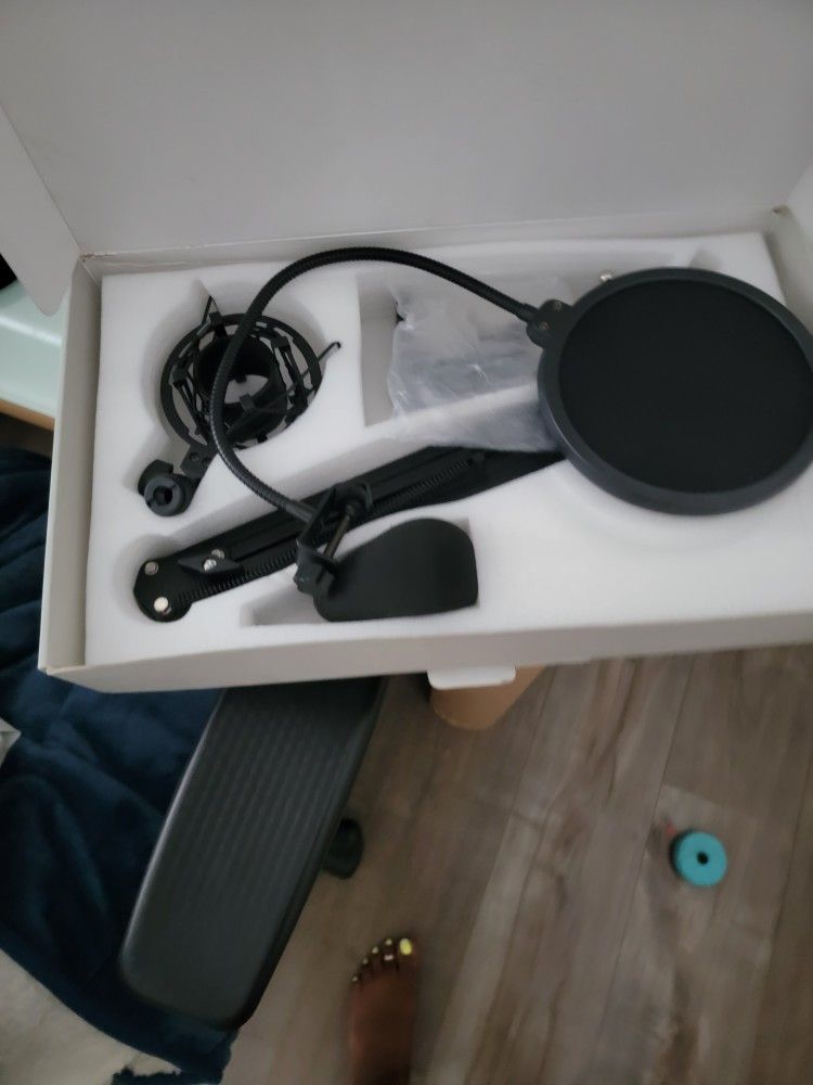 Professional Accessories For MICROPHONES for Sale in Los Angeles, CA - OfferUp