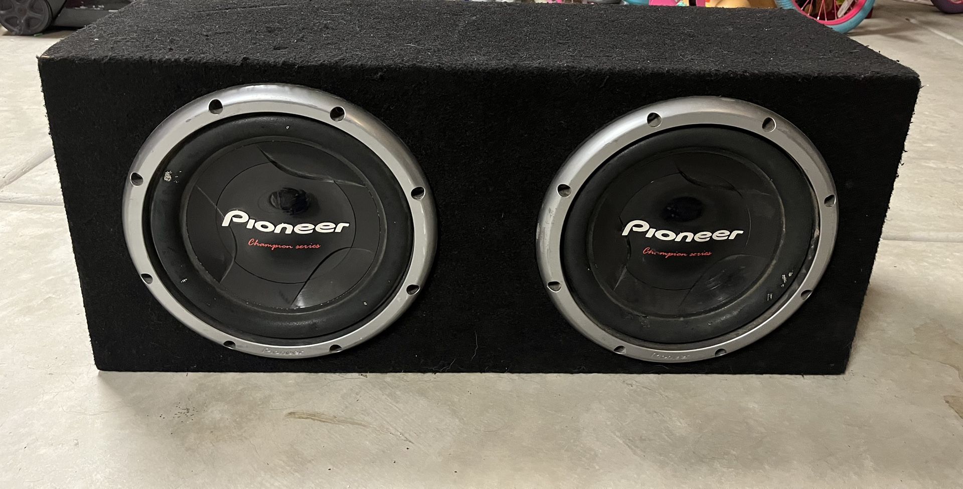 PIONEER CHAMPION SERIES 12 INCH SUBS for Sale in Fresno, CA - OfferUp