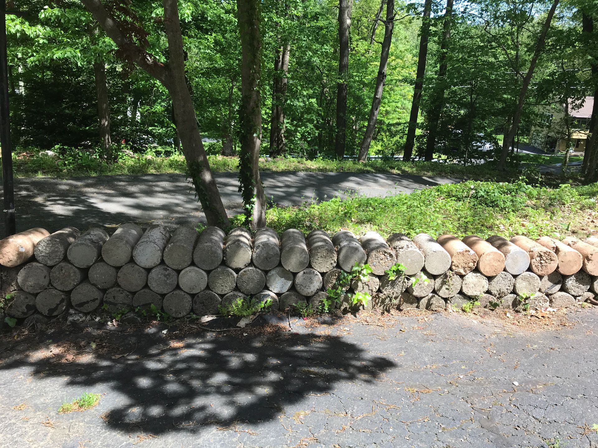40 Garden wall round cylinder pavers for Sale in Northford, CT - OfferUp