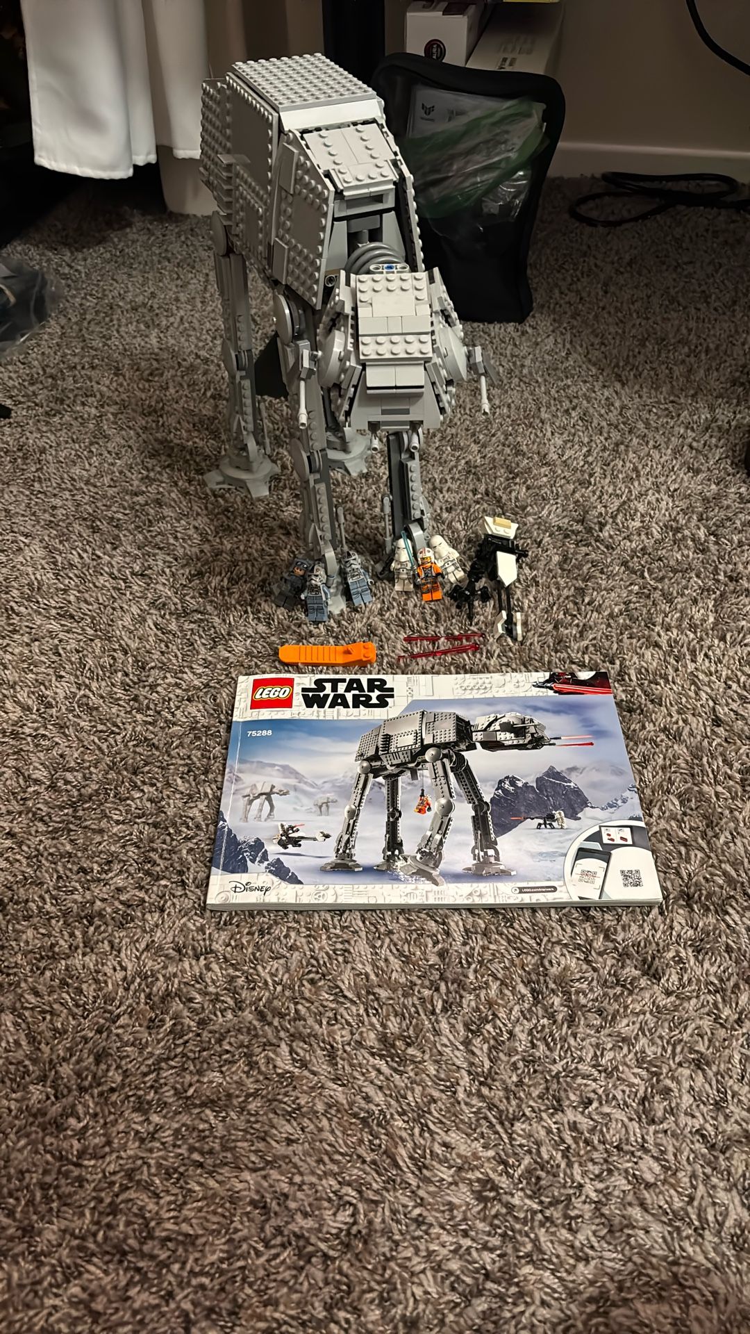 Lego At-at Walker 75288 for Sale in Moreno Valley, CA - OfferUp
