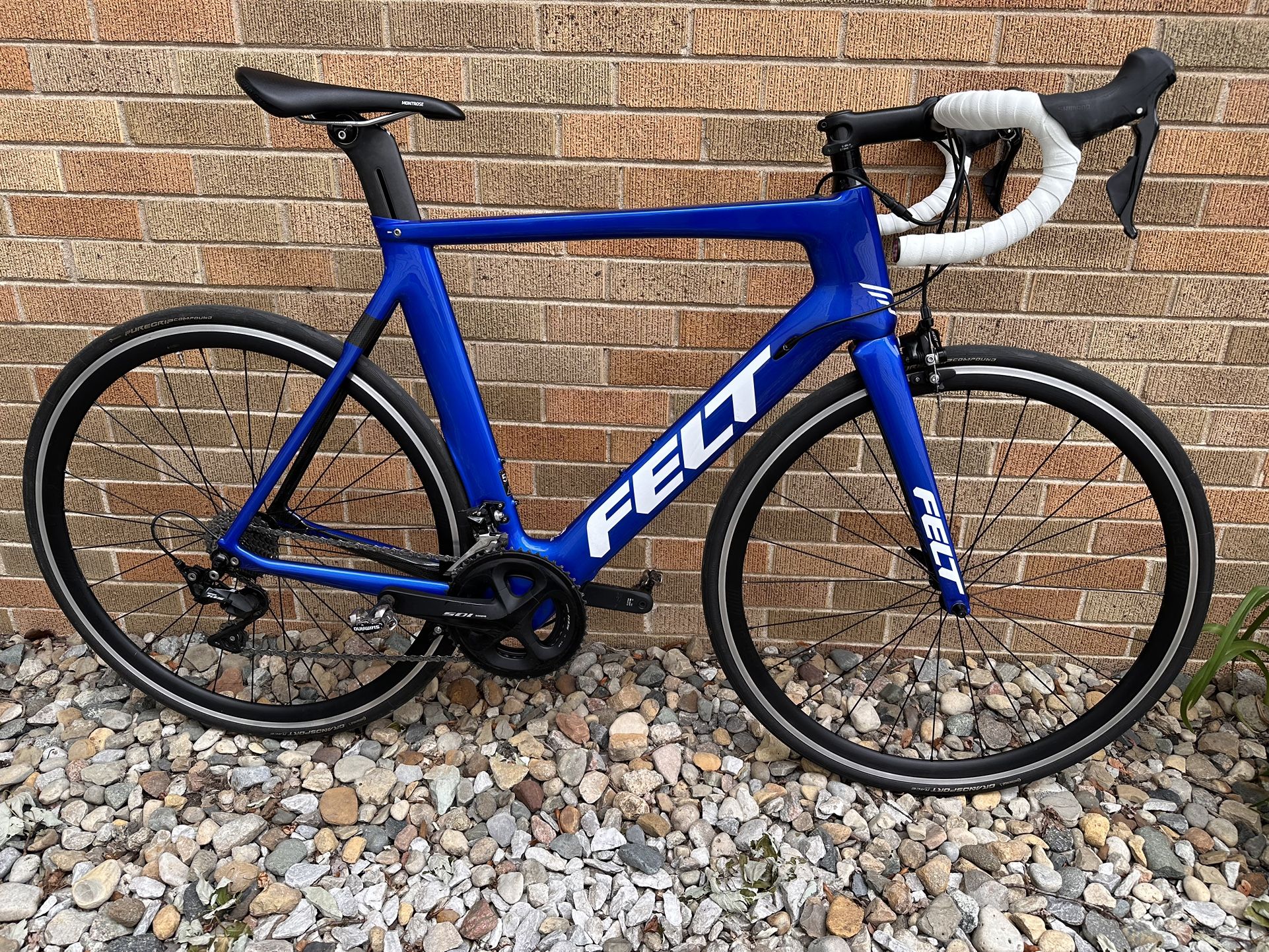 Felt AR5 Full Carbon 105 Group Set 58cm (L) for Sale in Morton Grove, IL - OfferUp