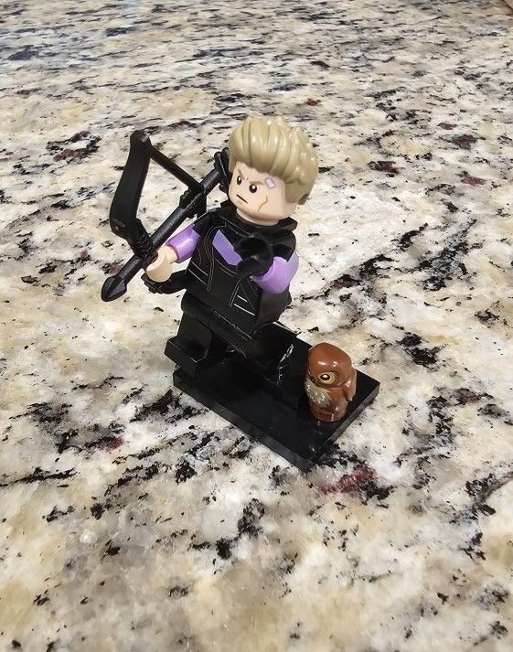 LEGO Marvel Minifigures Series 2 Hawkeye 71039-6 for Sale in Pumpkin ...