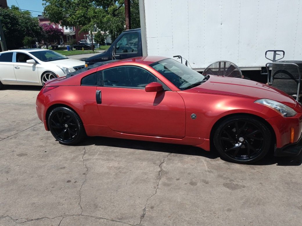 Red 350z Black Rims