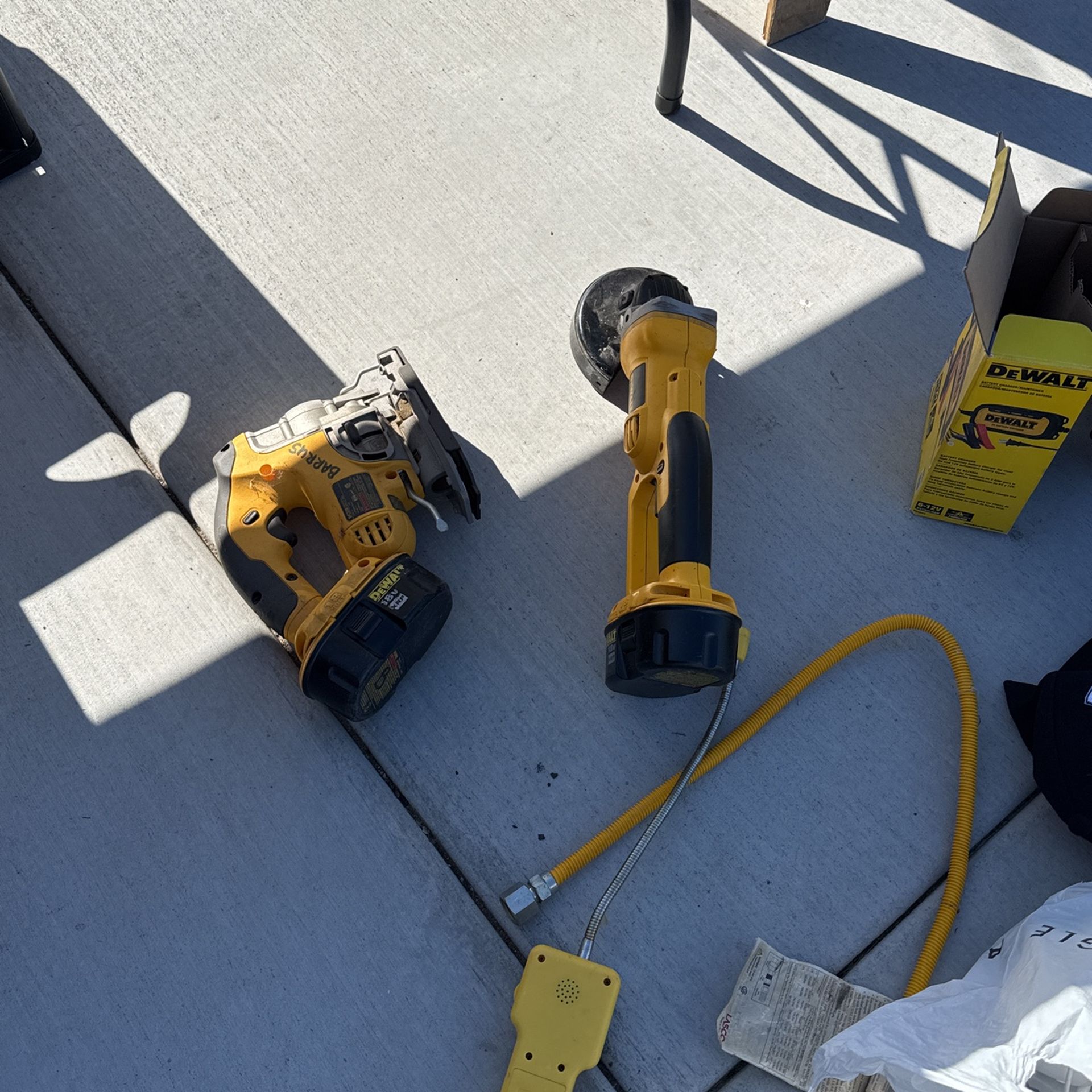 Lakeside!!! Yard Sale. Super Cheap Stuff Cleaning Up for Sale in San ...
