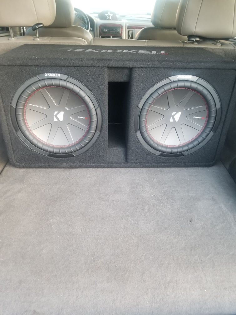 Kicker comp r two 12 inch subwoofers in box for Sale in Ontario, CA ...