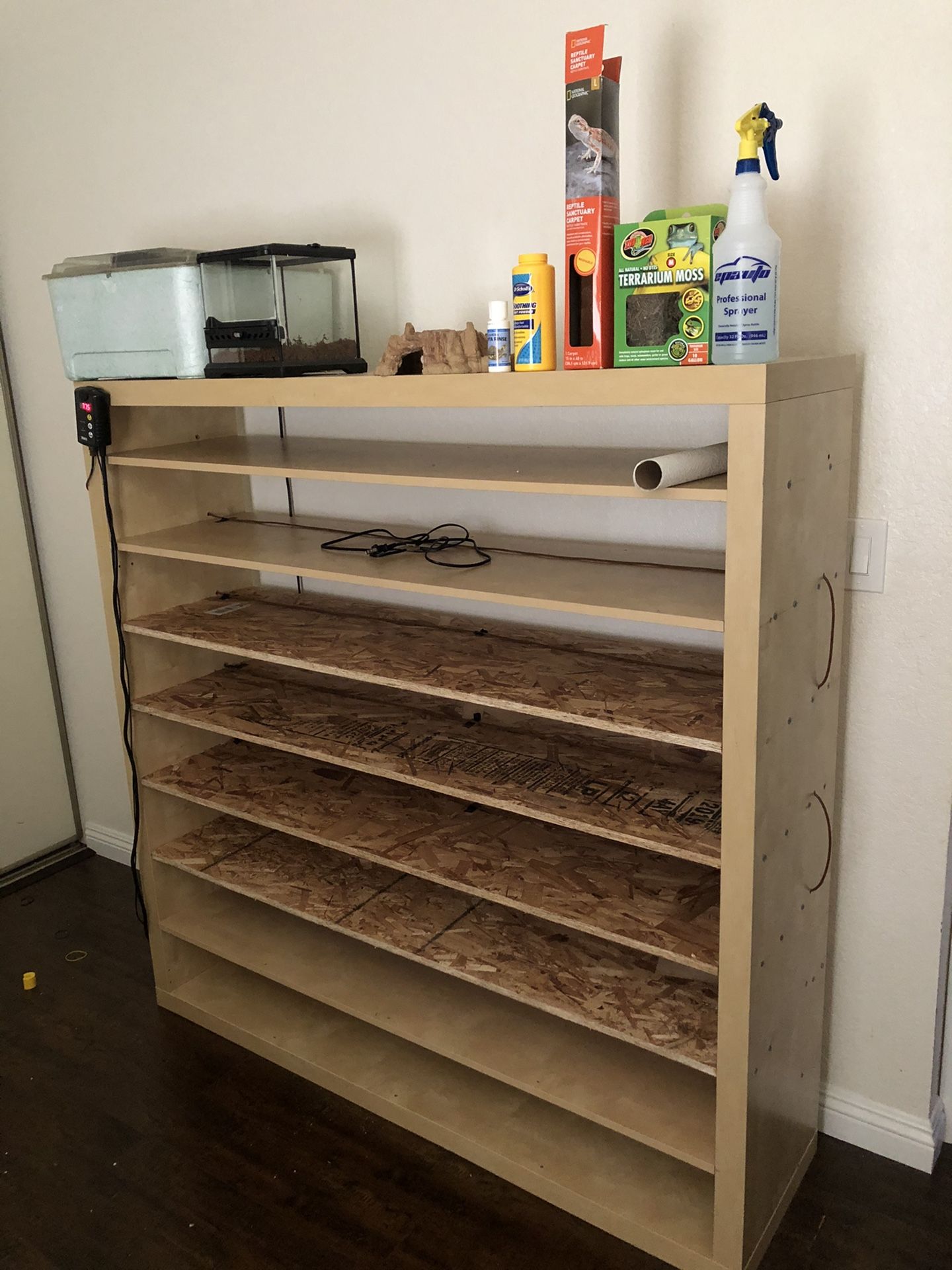 Leopard gecko rack for Sale in West Sacramento, CA - OfferUp