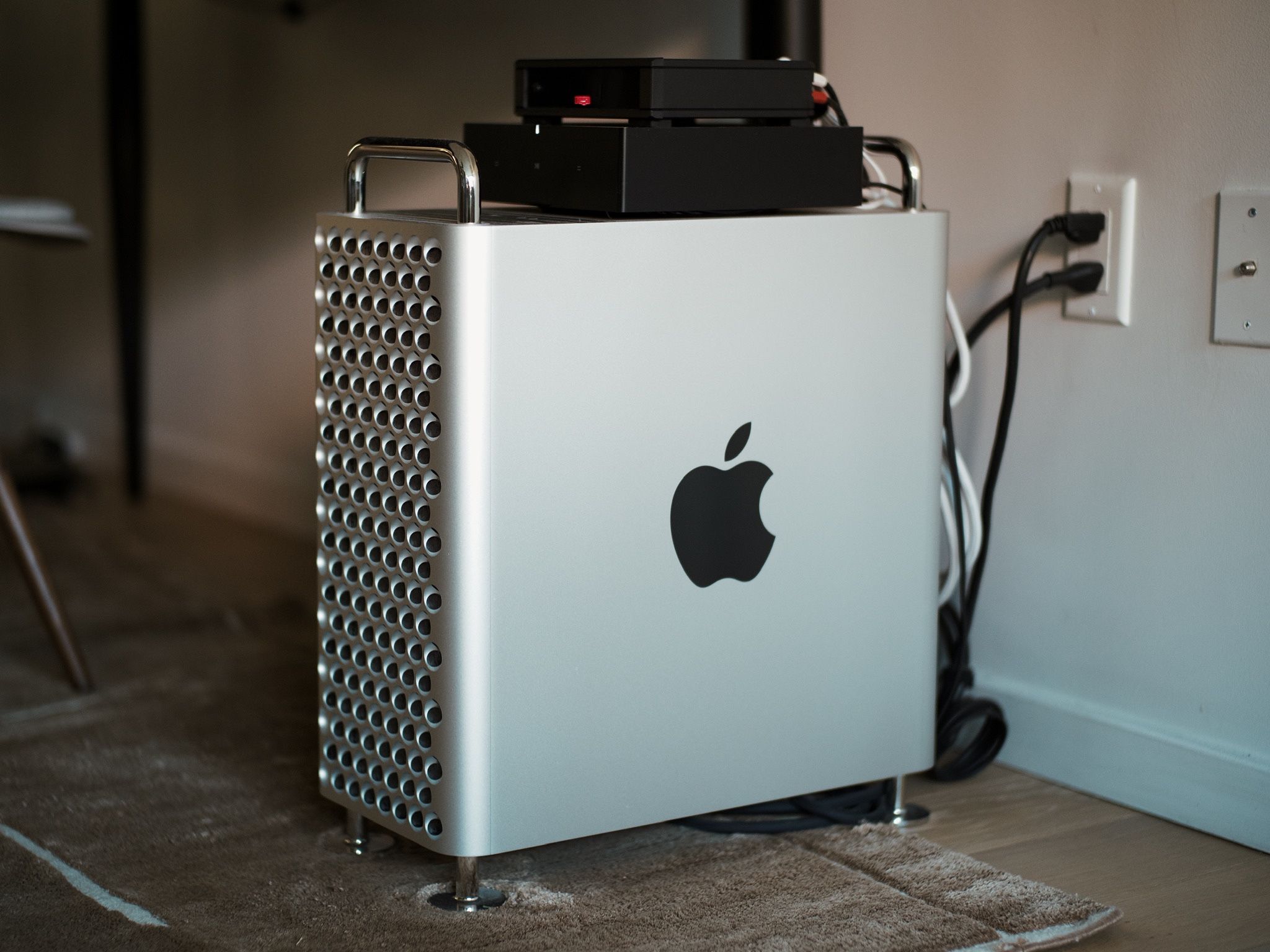 2019 Apple Mac Pro 16-Core w/ AMD + NVIDIA GPUs for Sale in Los Angeles ...