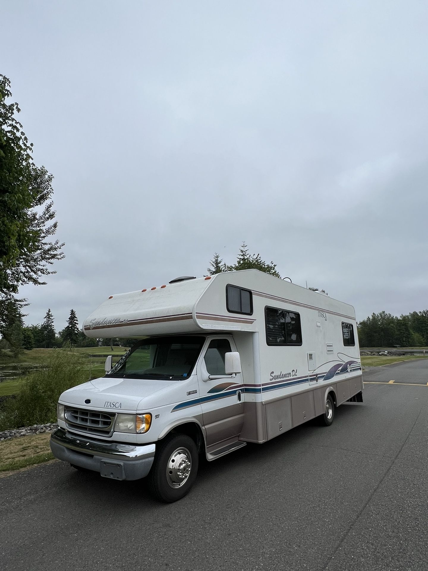 1998 Ford Itasca Sundancer for Sale in Covington, WA - OfferUp