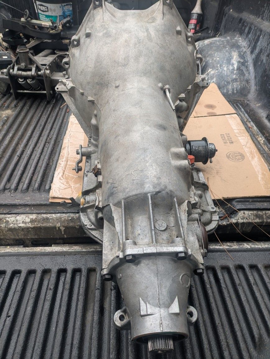 GM TH400 Automatic Transmission for Sale in Garden Grove, CA - OfferUp