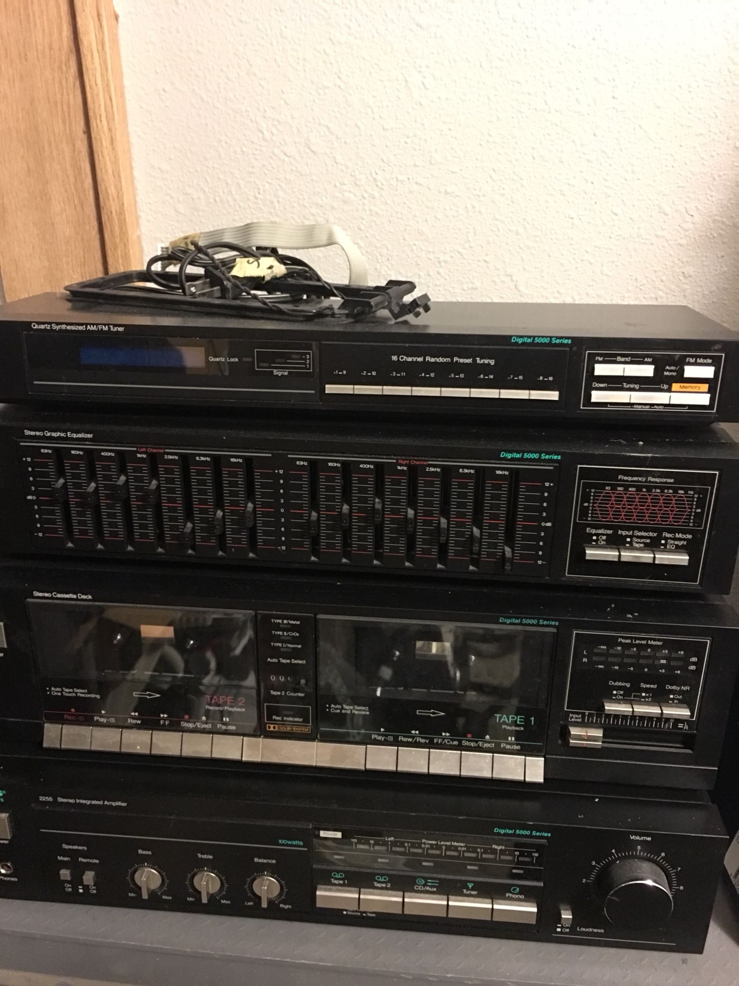 MCS Digital 5000 series stereo set + speakers for Sale in Covington, WA ...