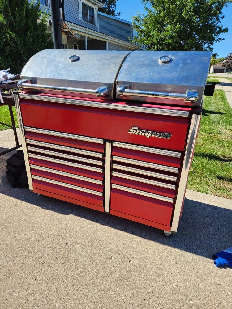 Snap-On Propane Grill for Sale in Streamwood, IL - OfferUp