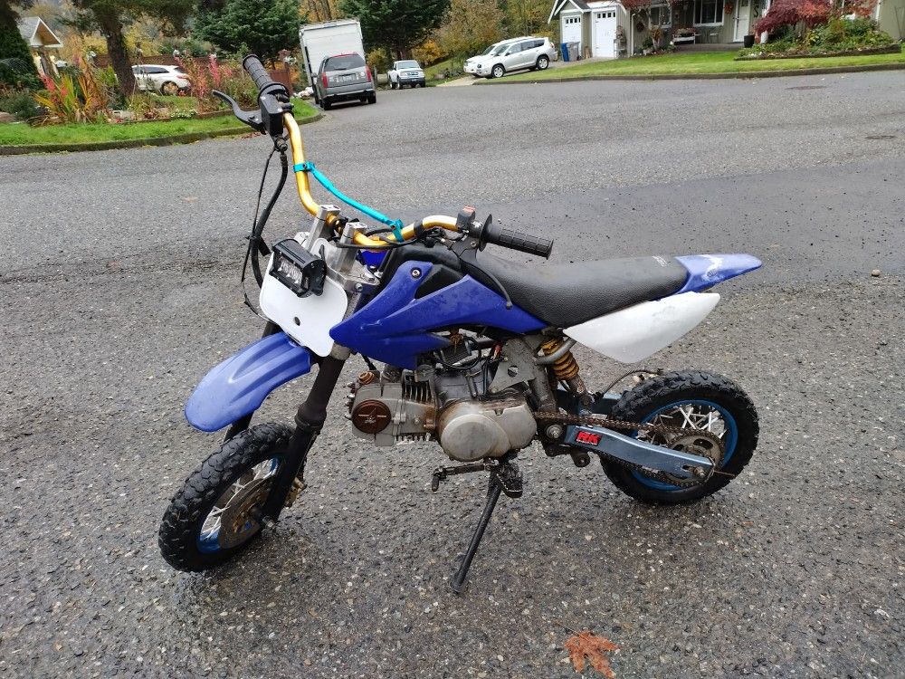 2017 Thump Motorcycle 125 Cc Pit Bike for Sale in Renton, WA - OfferUp