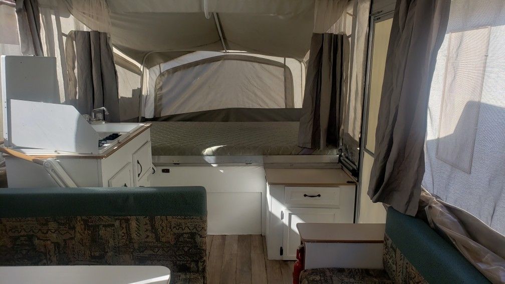 1999 Coleman Cheyenne Clean title for Sale in Goodyear, AZ - OfferUp