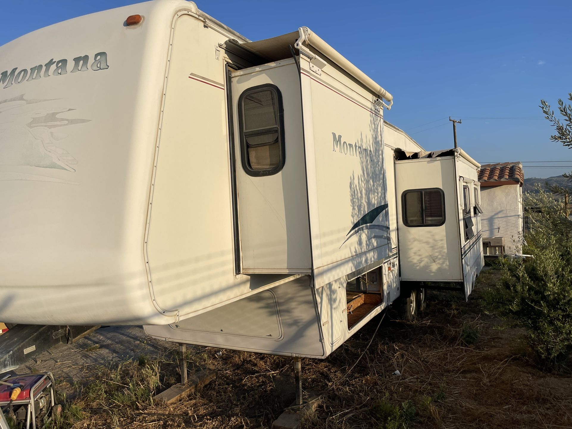 2004 Fifth Wheel Rv for Sale in Riverside County, CA - OfferUp