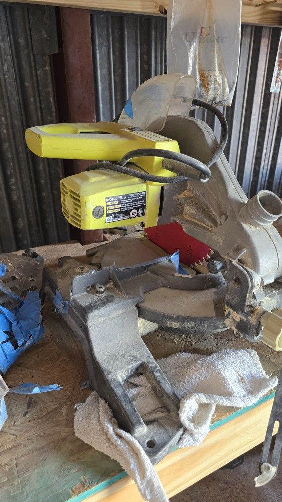 Mitter Saw for Sale in Boca Raton, FL - OfferUp