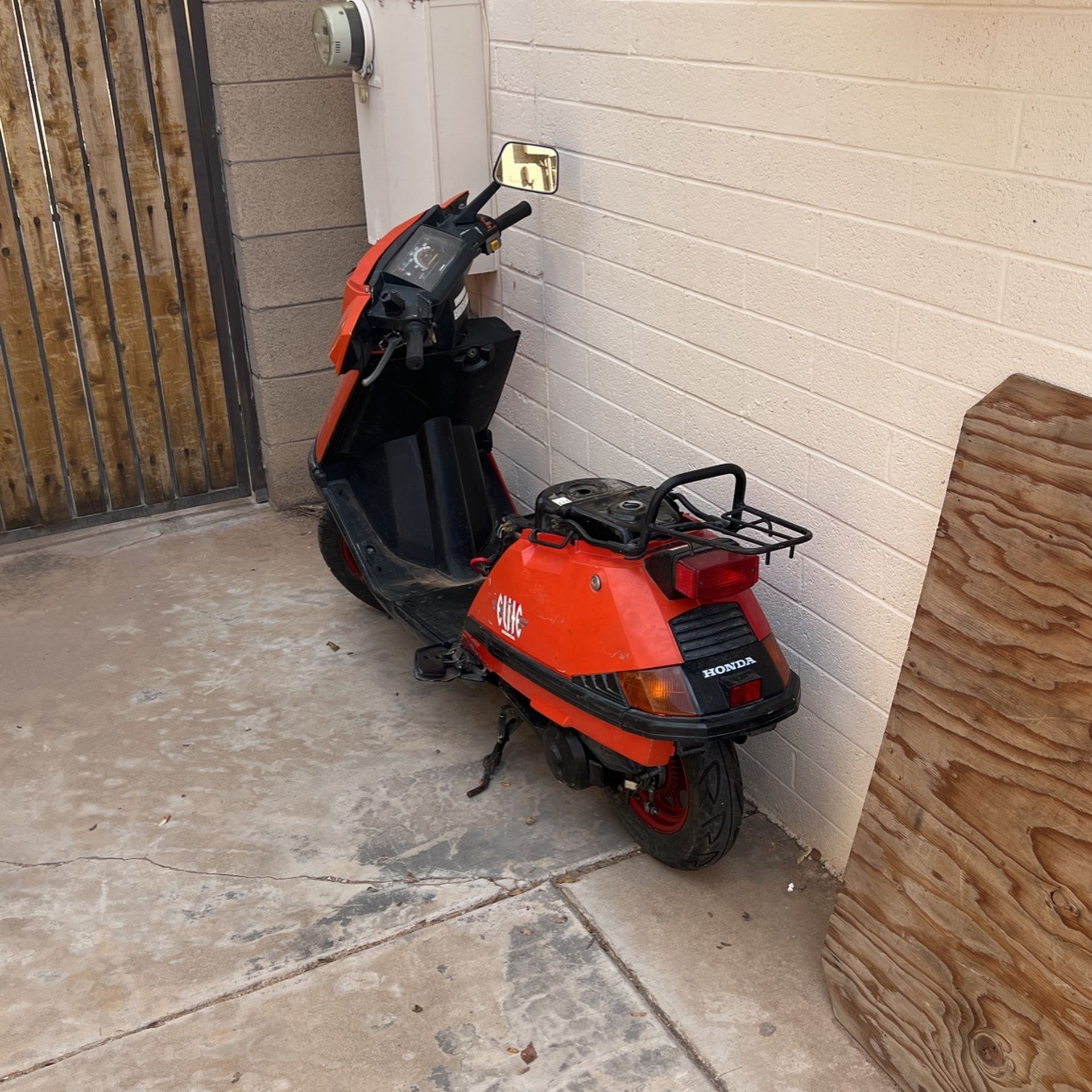 Honda Elite Moped for Sale in Mesa, AZ - OfferUp