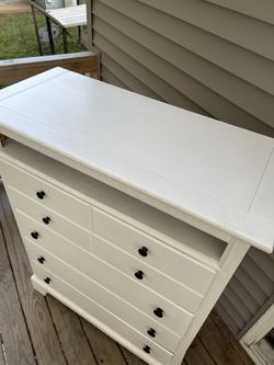 Art van white dresser store