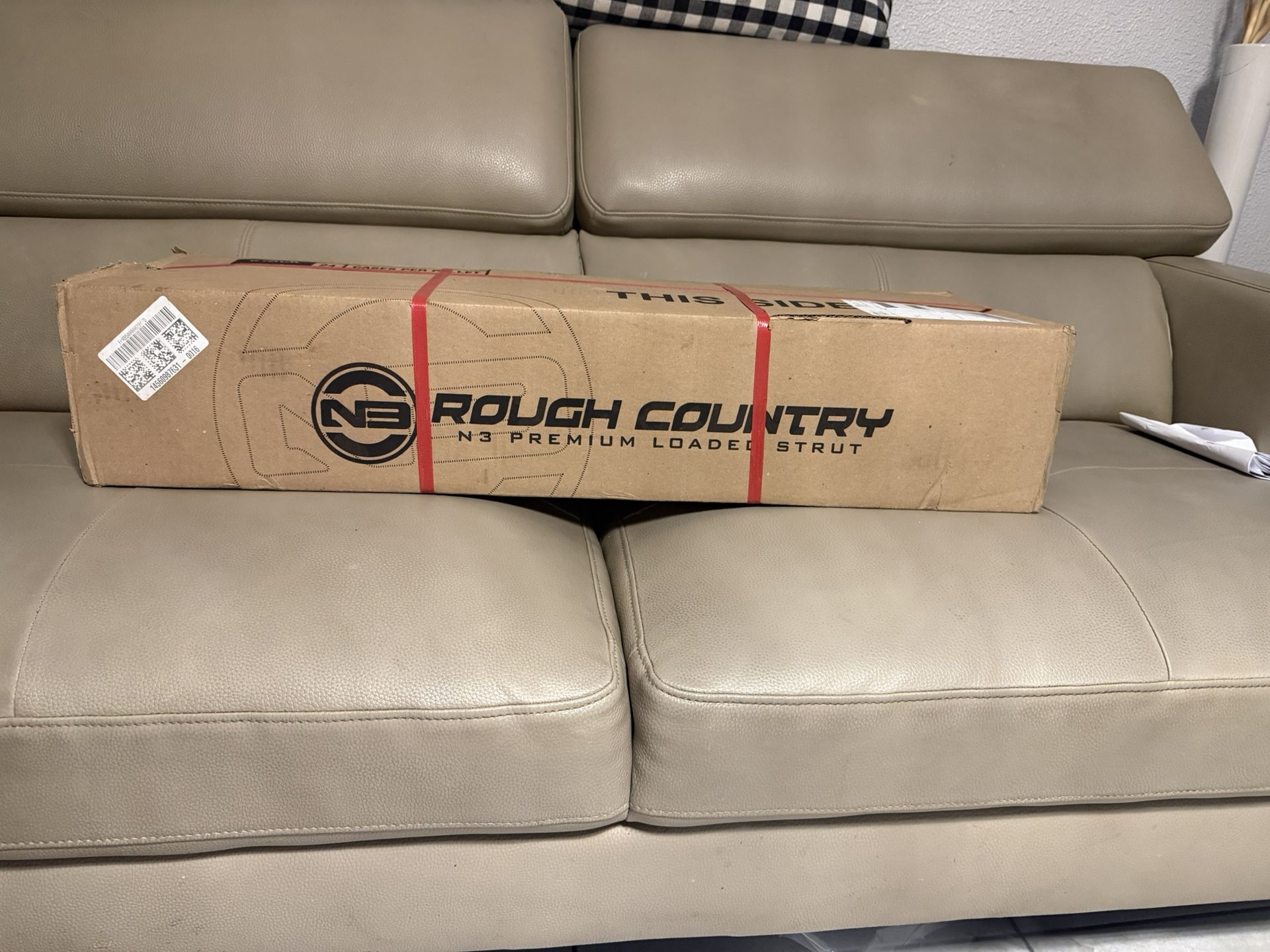 NEW Rough Country N3 Premium Loaded Front Strut – 2005–2015 Toyota ...
