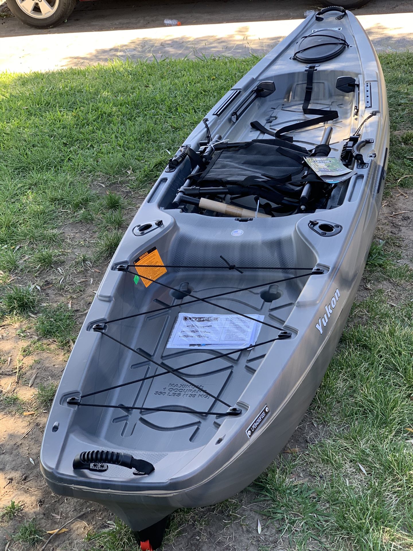 Lifetime 11.6ft SOT Yukon Angler 116-Recon Kayak (Pick up 95828) for ...