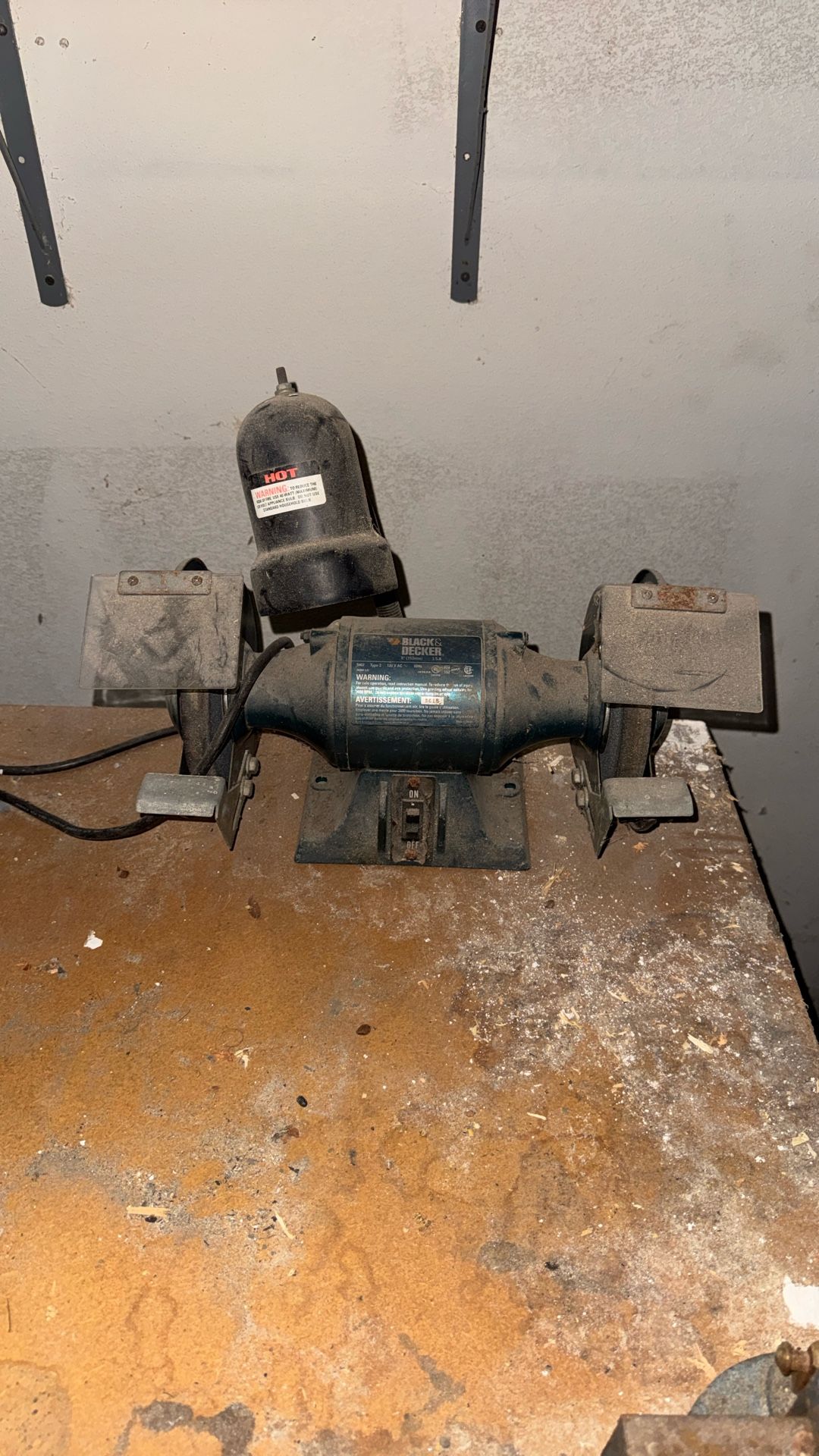 Black And Decker Bench Grinder for Sale in Long Beach, CA - OfferUp