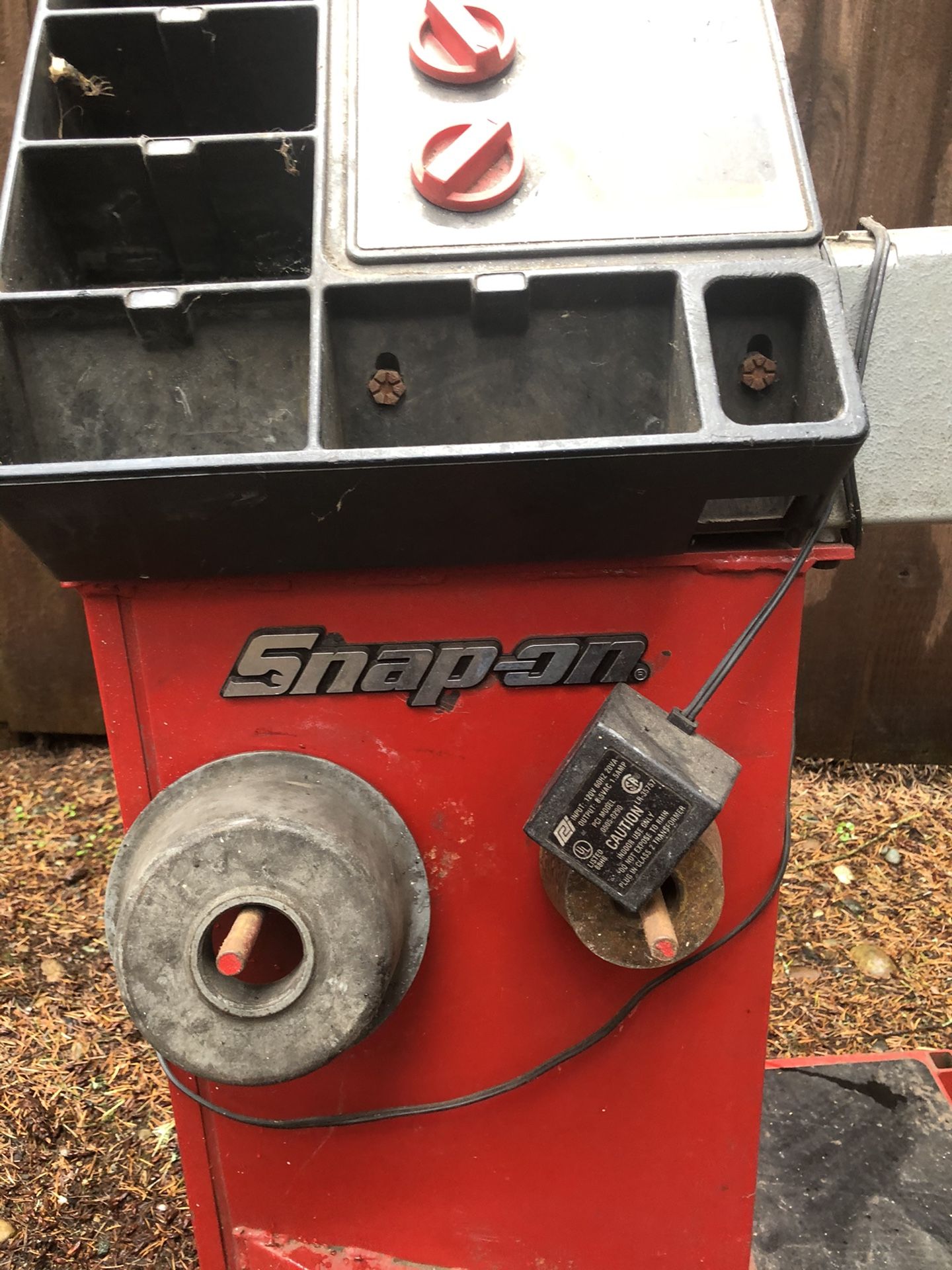 Snap On Wheel Balancer WB240 for Sale in Black Diamond, WA - OfferUp