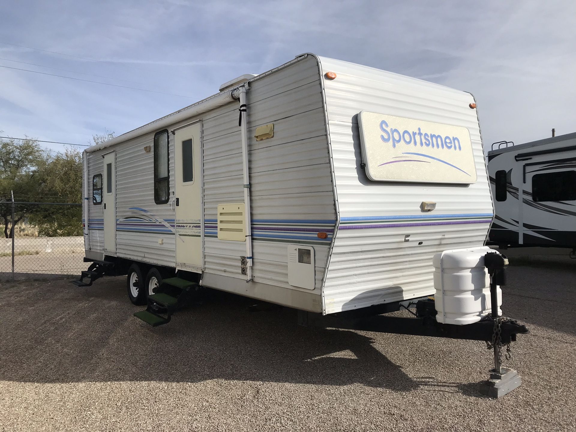 1999 Sportsman 30ft superslide Travel trailer for Sale in Catalina, AZ ...