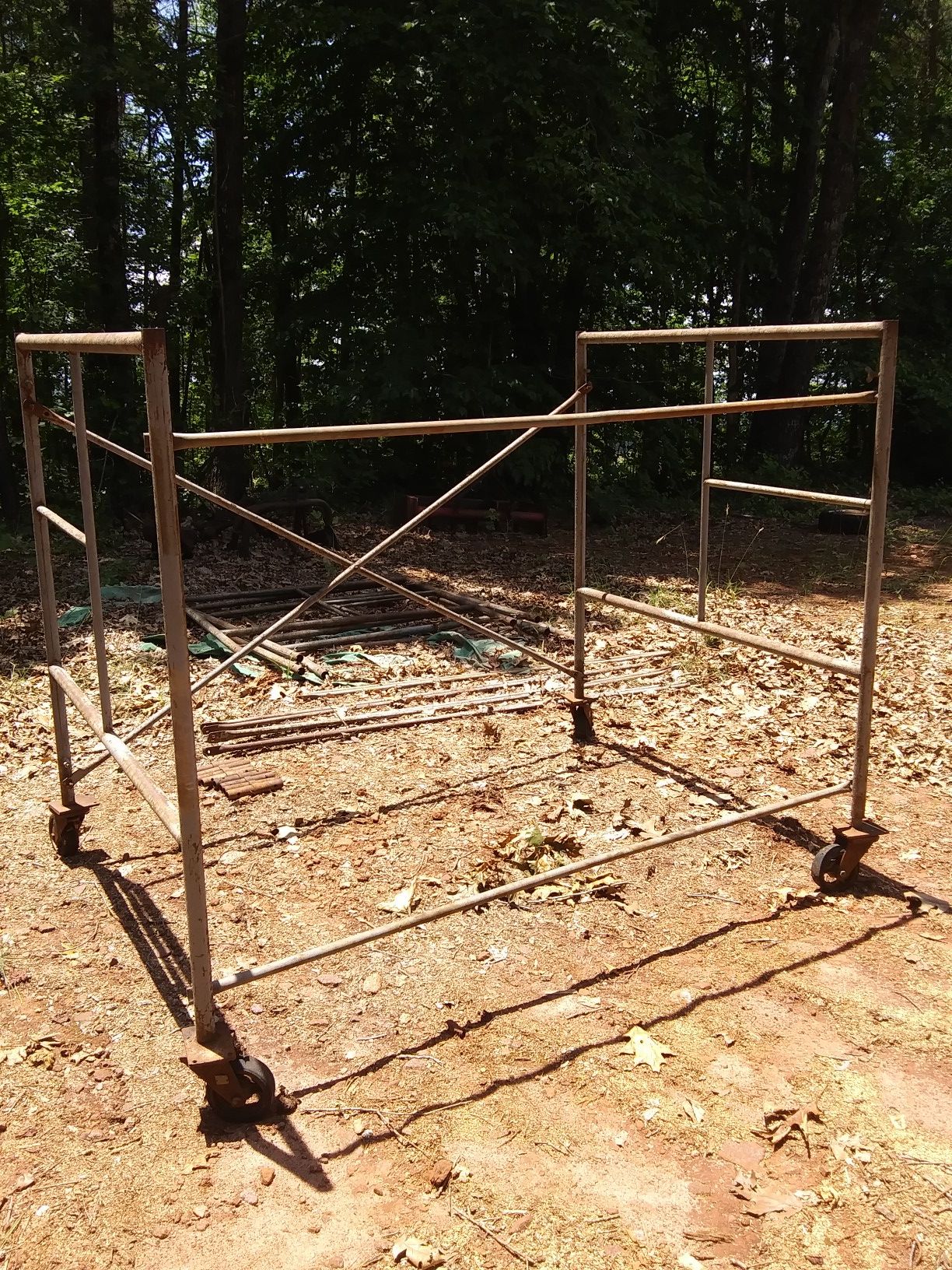 3 buck's of scaffolding for Sale in Columbus, NC - OfferUp