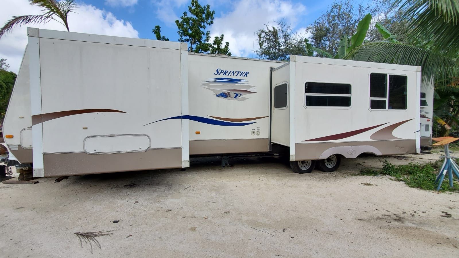 2008 Sprinter 39ft rv for Sale in Homestead, FL - OfferUp