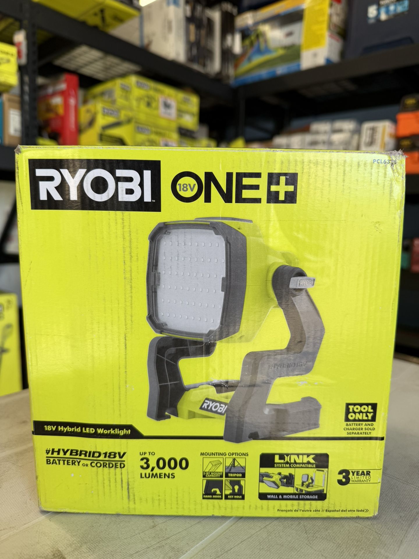RYOBI ONE+ 18V Hybrid LED Work Light (Tool Only) for Sale in Haltom ...