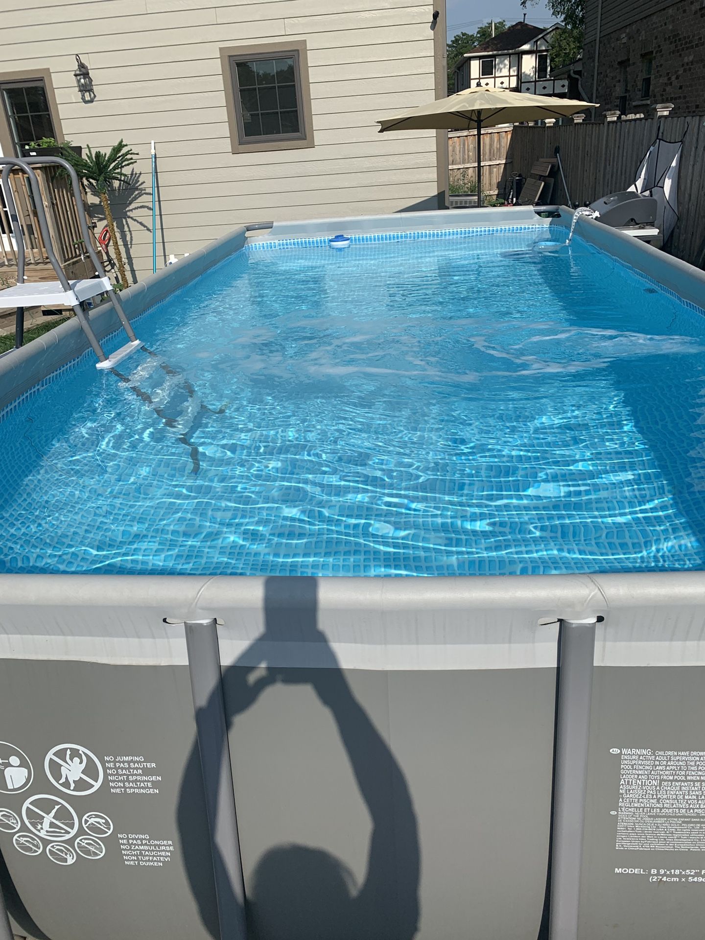 Intex Pool 18x9x52 for Sale in MERRIONETT PK, IL - OfferUp