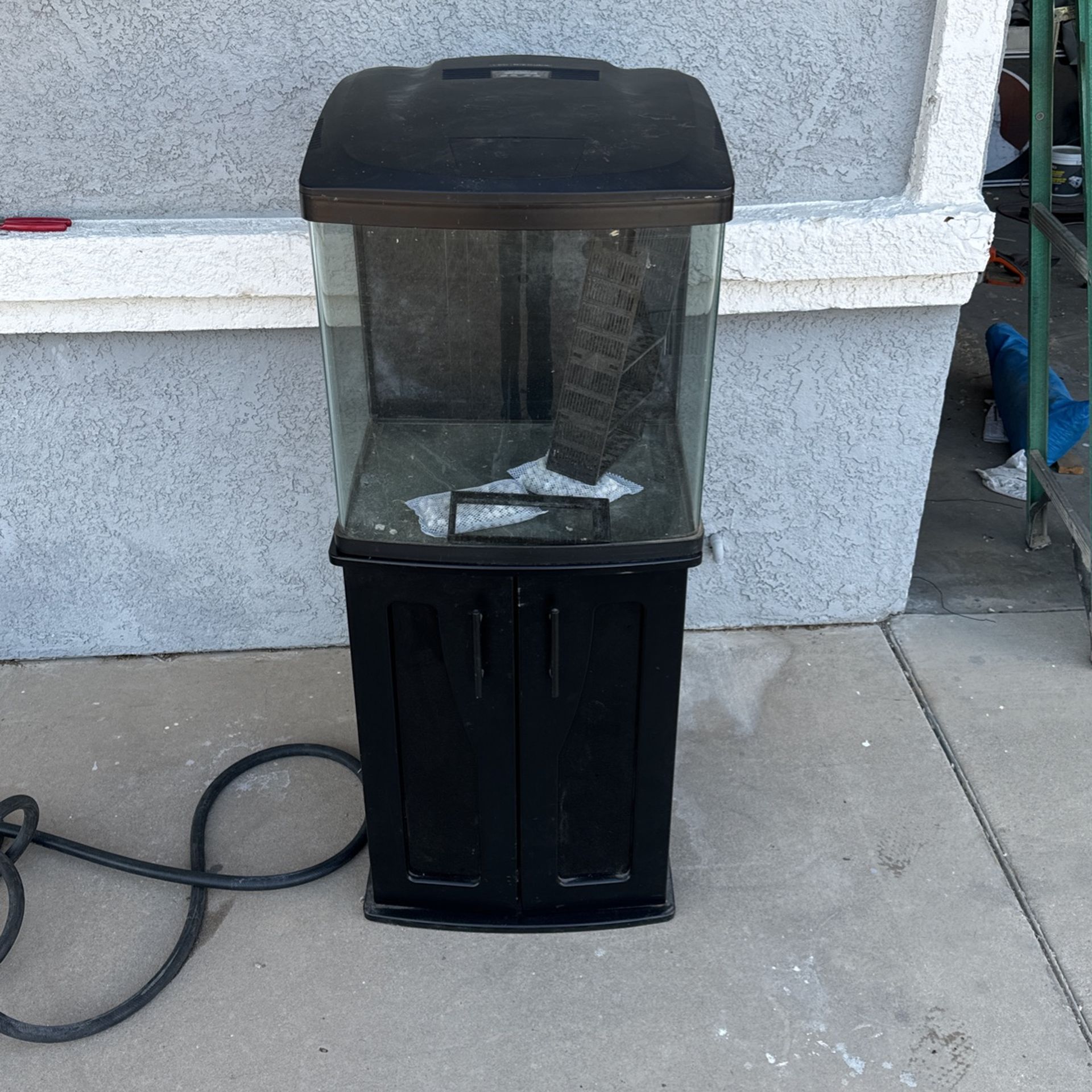 Coralife Biocube 32 Aquarium for Sale in Hesperia, CA - OfferUp