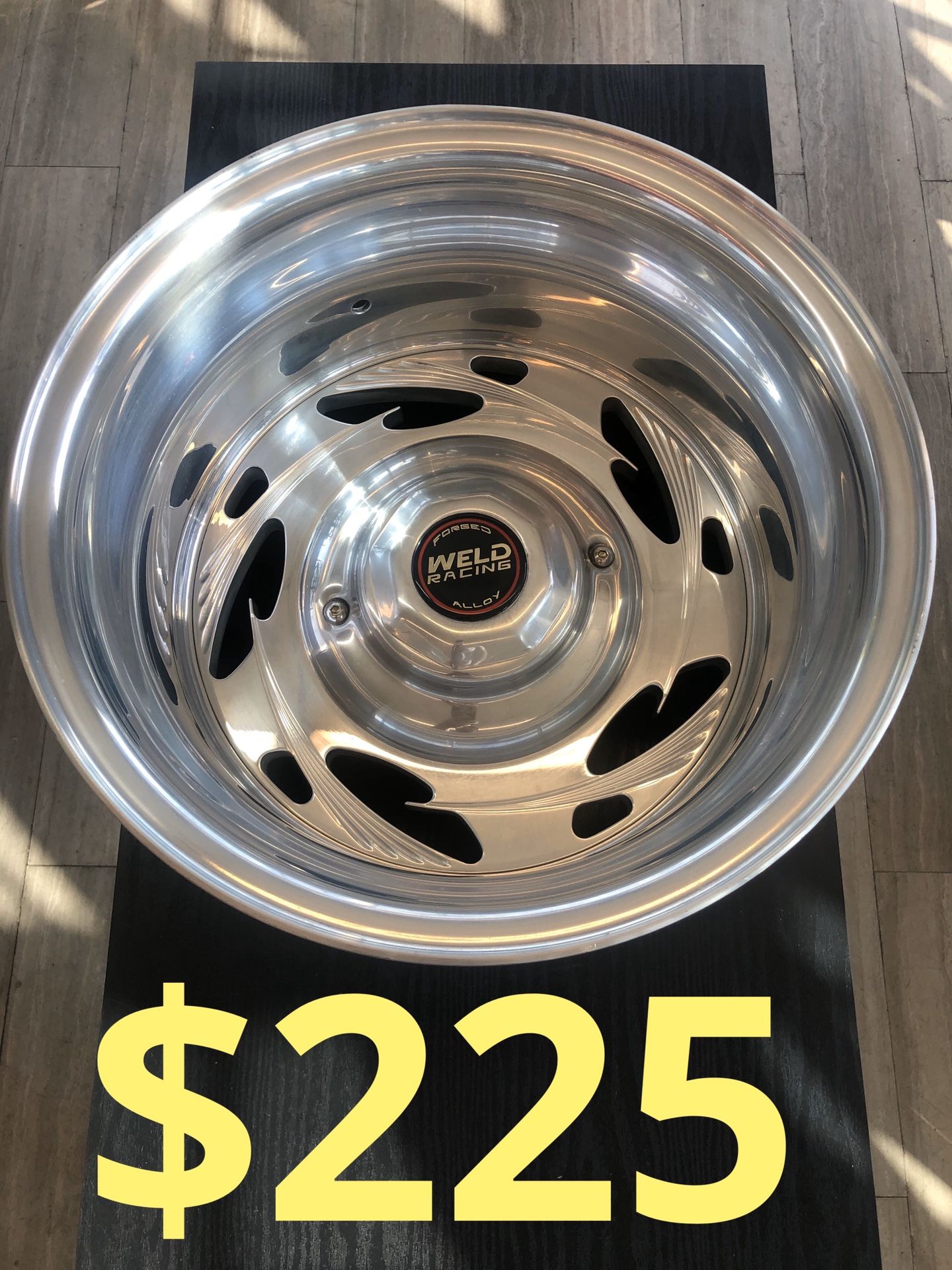 15x10 Weld Racing Scorpio 6x5.5 Rim for Sale in Rosenberg, TX - OfferUp