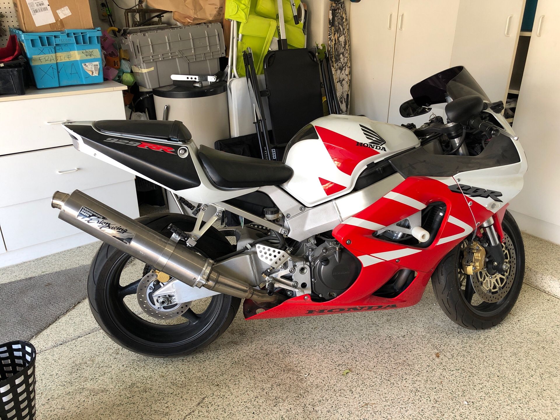 2000 Honda CBR 929 RR stunt bike - mint condition -no trades pls for ...